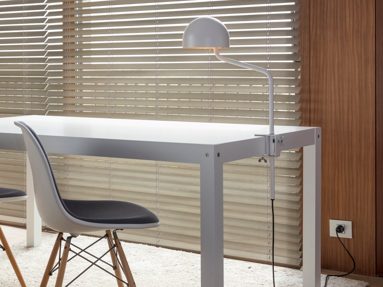 OFFICER DESK SHORT Desk lamp By Re-Volt