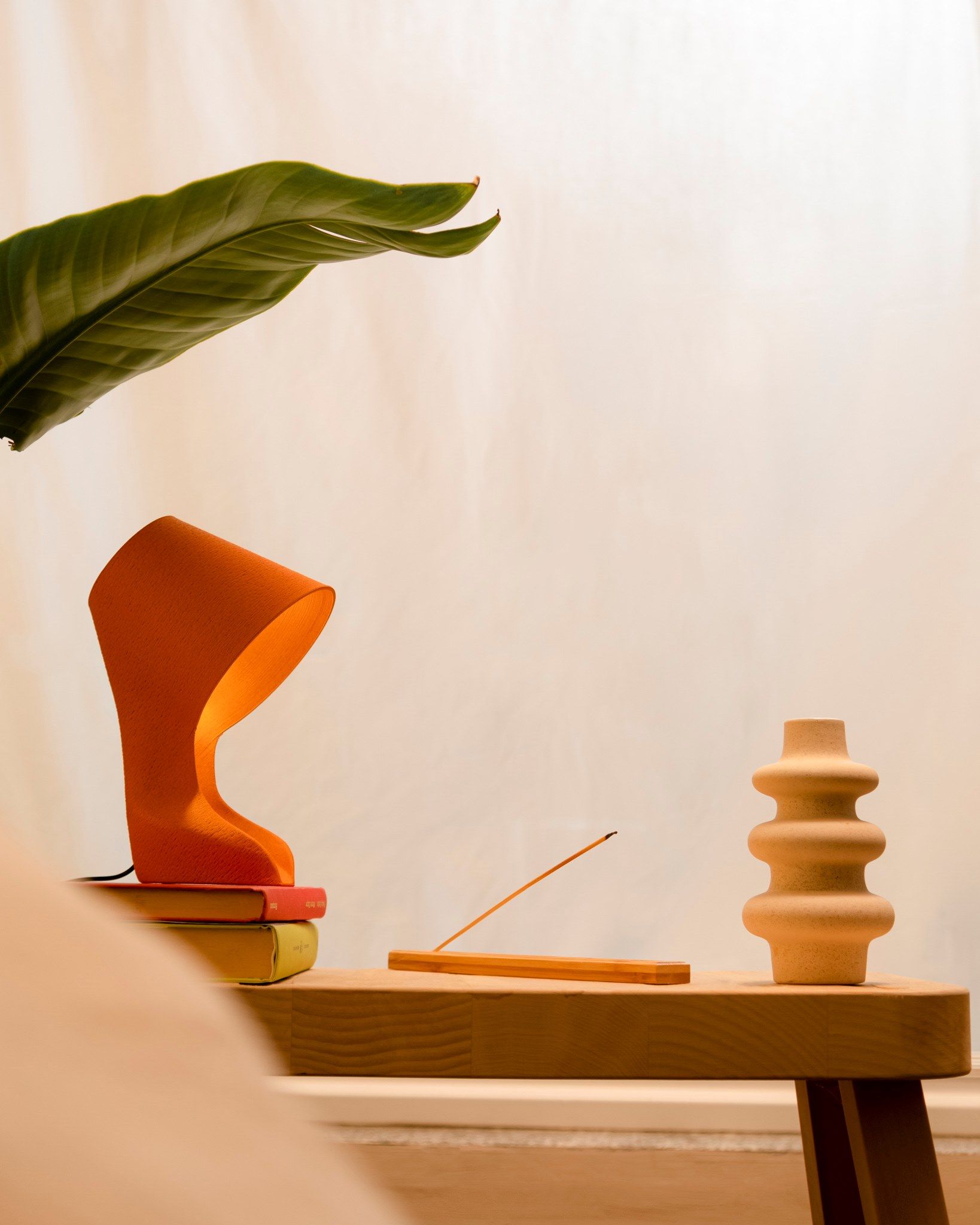 Rekrill® LED table lamp OHMIE By Krill Design