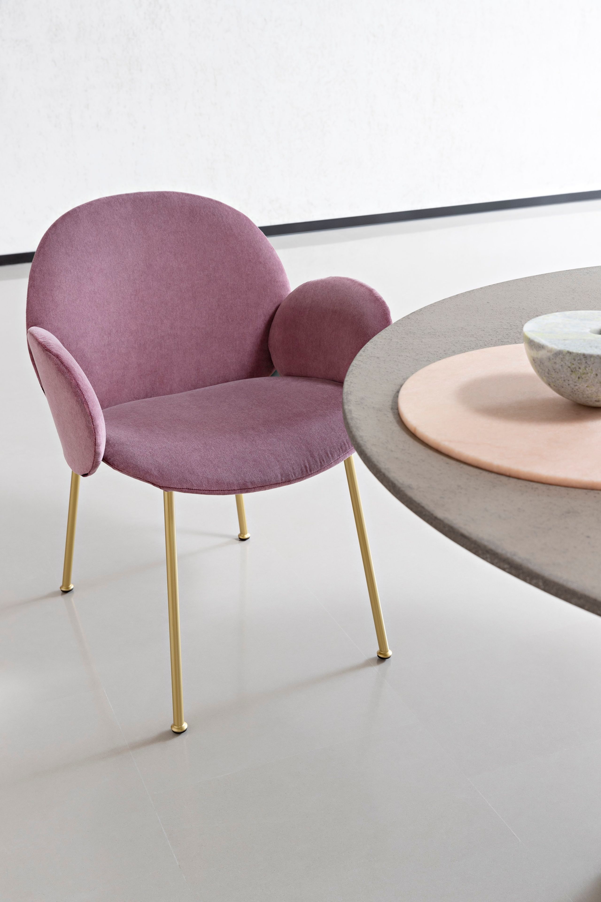 OLA | Chair with armrests Ola Collection By Saba Italia