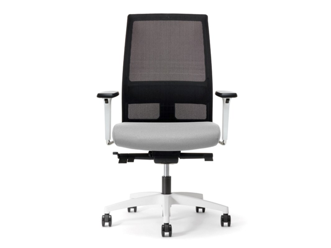 OMNIA WHITE 01 Swivel office chair with armrests By Nahu