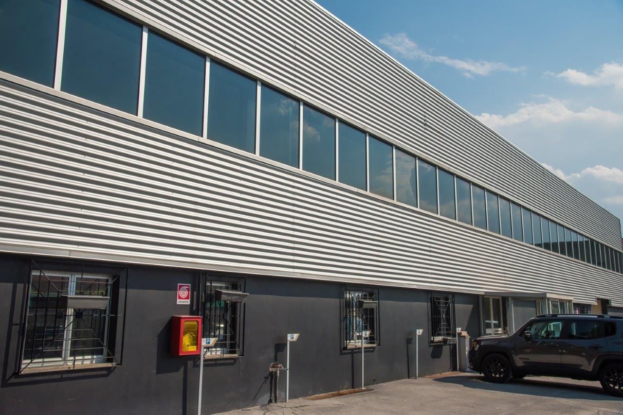 Sinusoidal sheet for wall clading OND-ALL 33 By Alubel