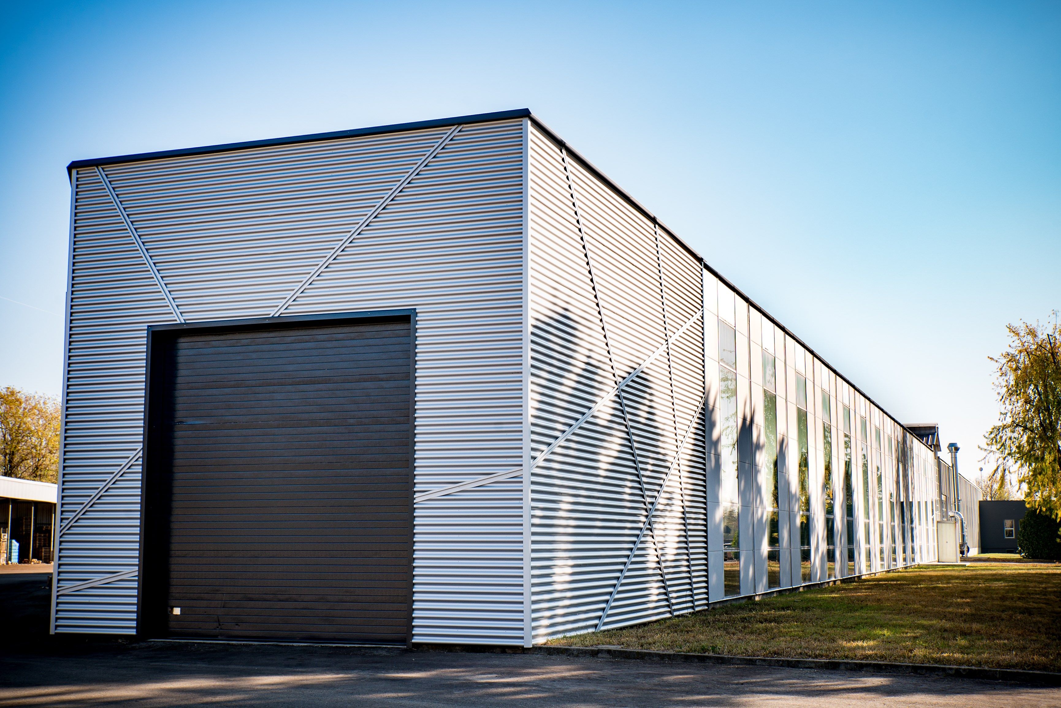 Sinusoidal sheet for wall clading OND-ALL 33 By Alubel