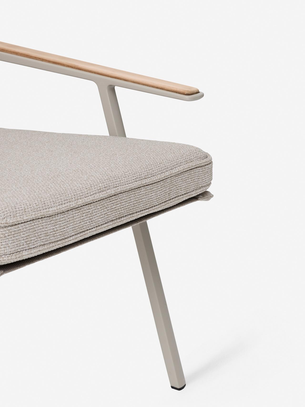 OPEN-AIR - VIPP713 easy chair By Vipp