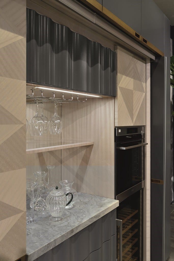 OPTICAL SKIN | Kitchen with island By Carpanelli