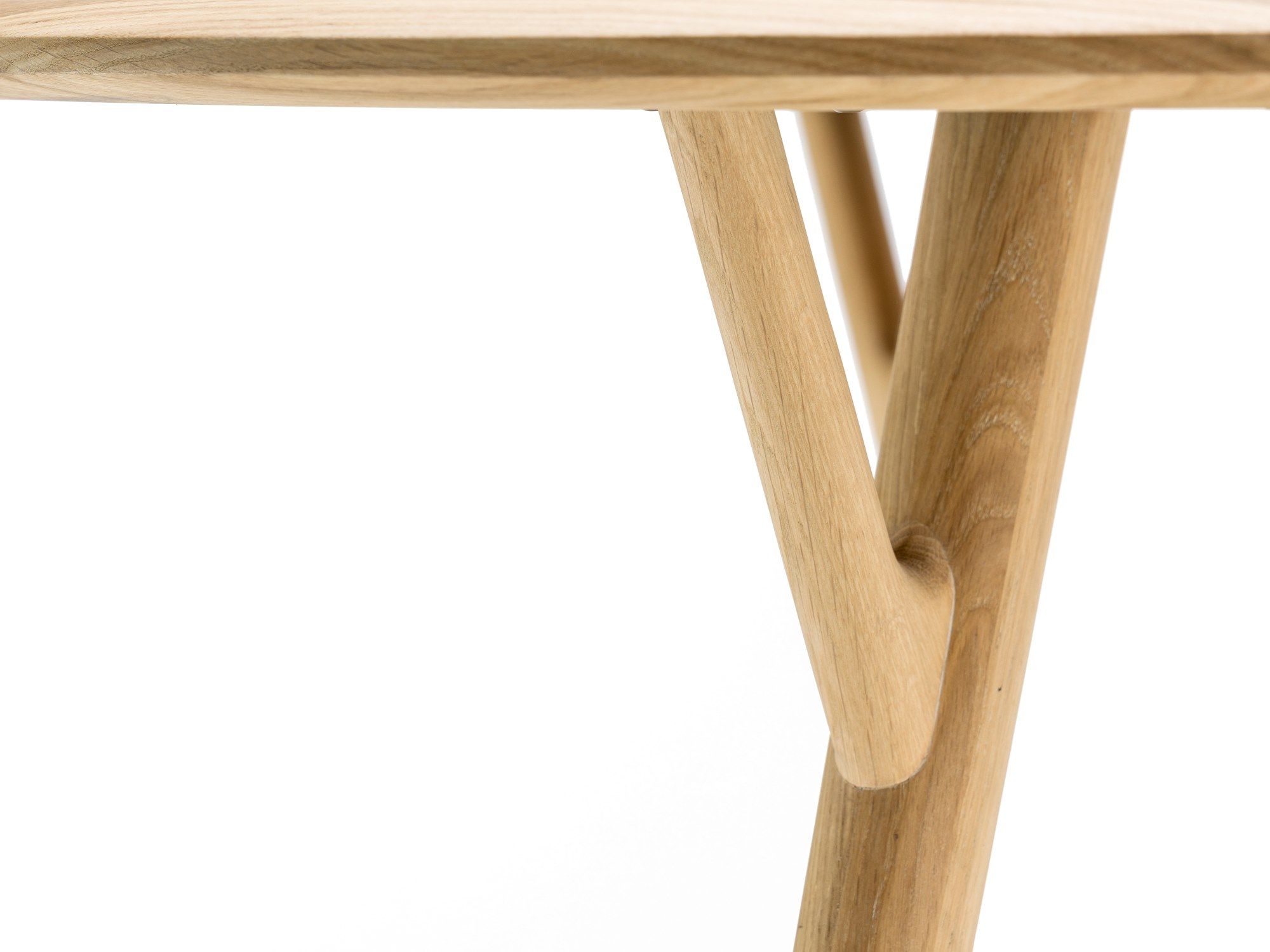 ORGANIC | Round table Round solid wood dining table By Woak | design ...