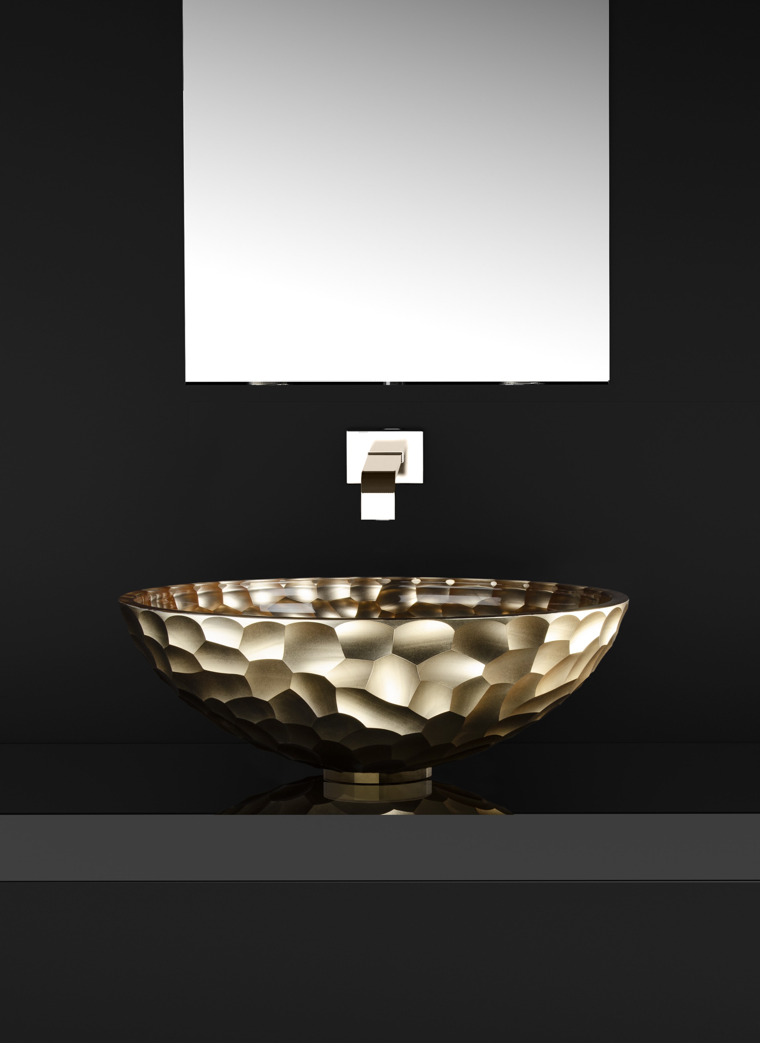ORMA Countertop round glass washbasin By Glass Design