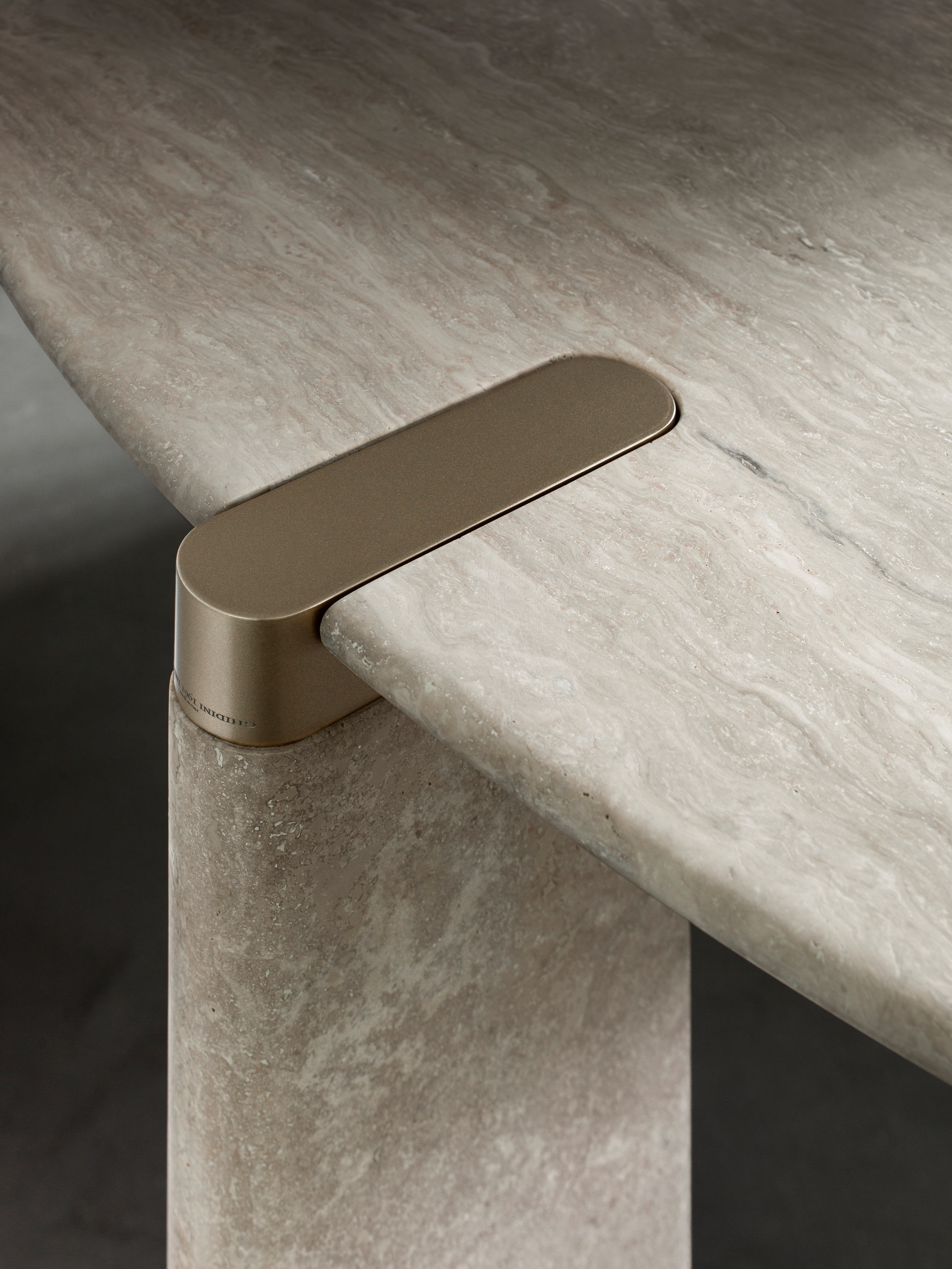 OTTANTA Round travertine dining table By GHIDINI1961 | design Lorenza ...