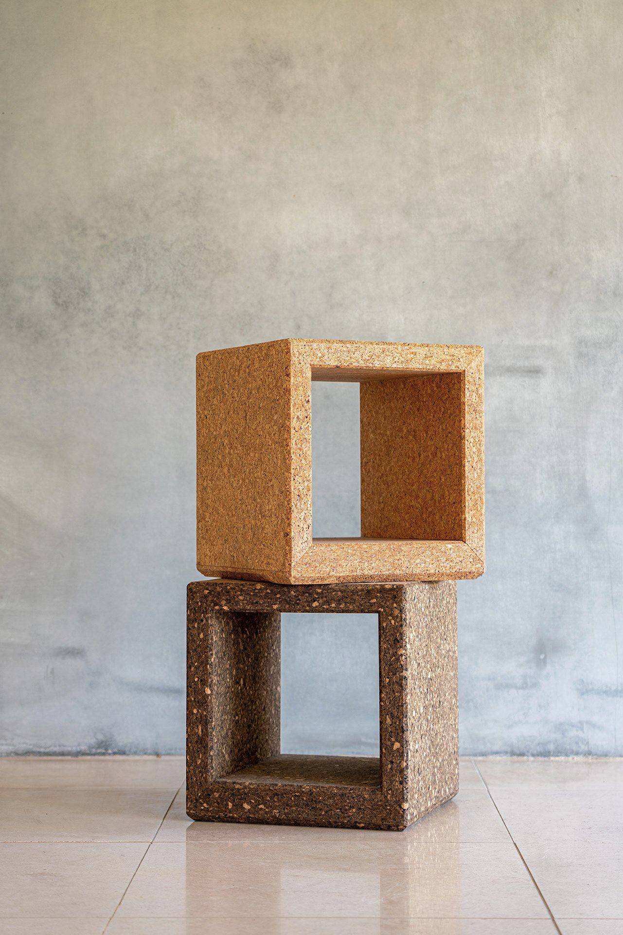 OUTLINE | Square coffee table Outline Collection By SIT design Gonçalo ...