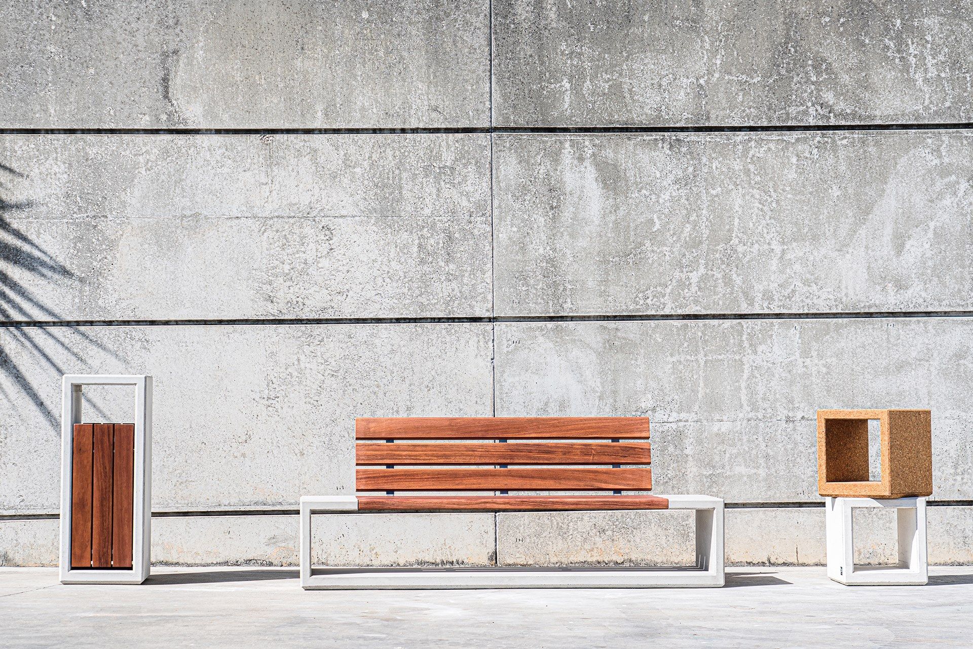 OUTLINE | Square coffee table Outline Collection By SIT design Gonçalo ...