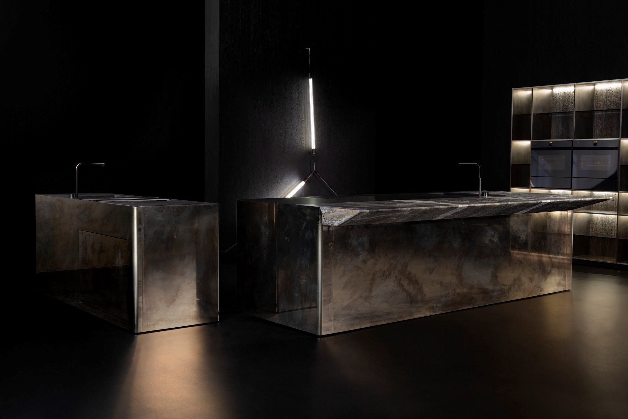 OXYGEN Cucina By Henge | design Massimo Castagna
