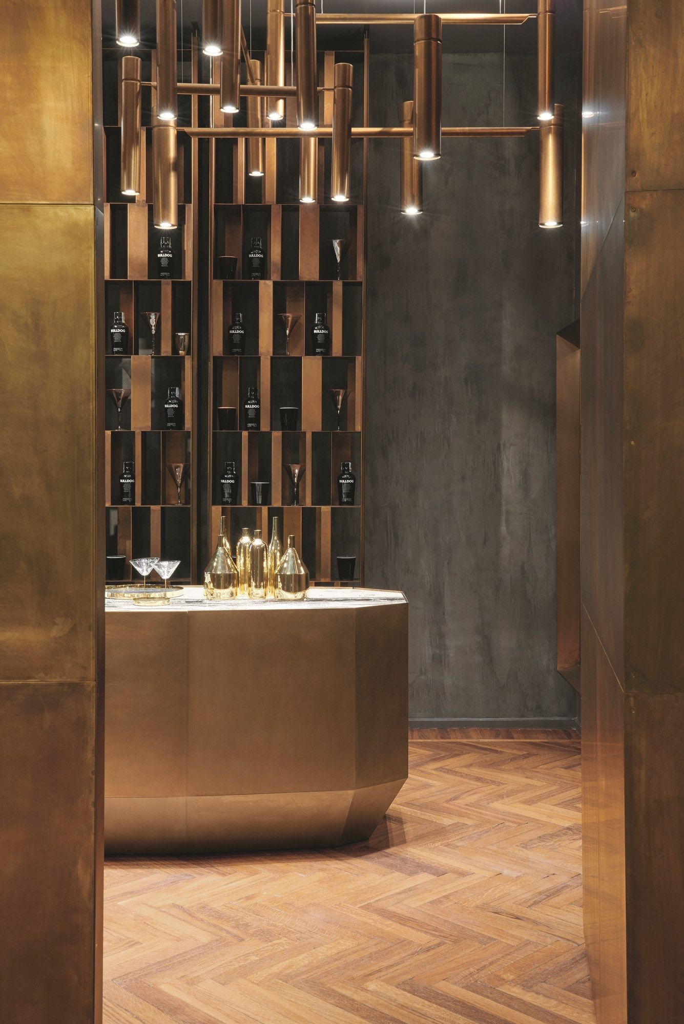 OZONE | Bar counter Ozone Collection By Henge design Massimo Castagna