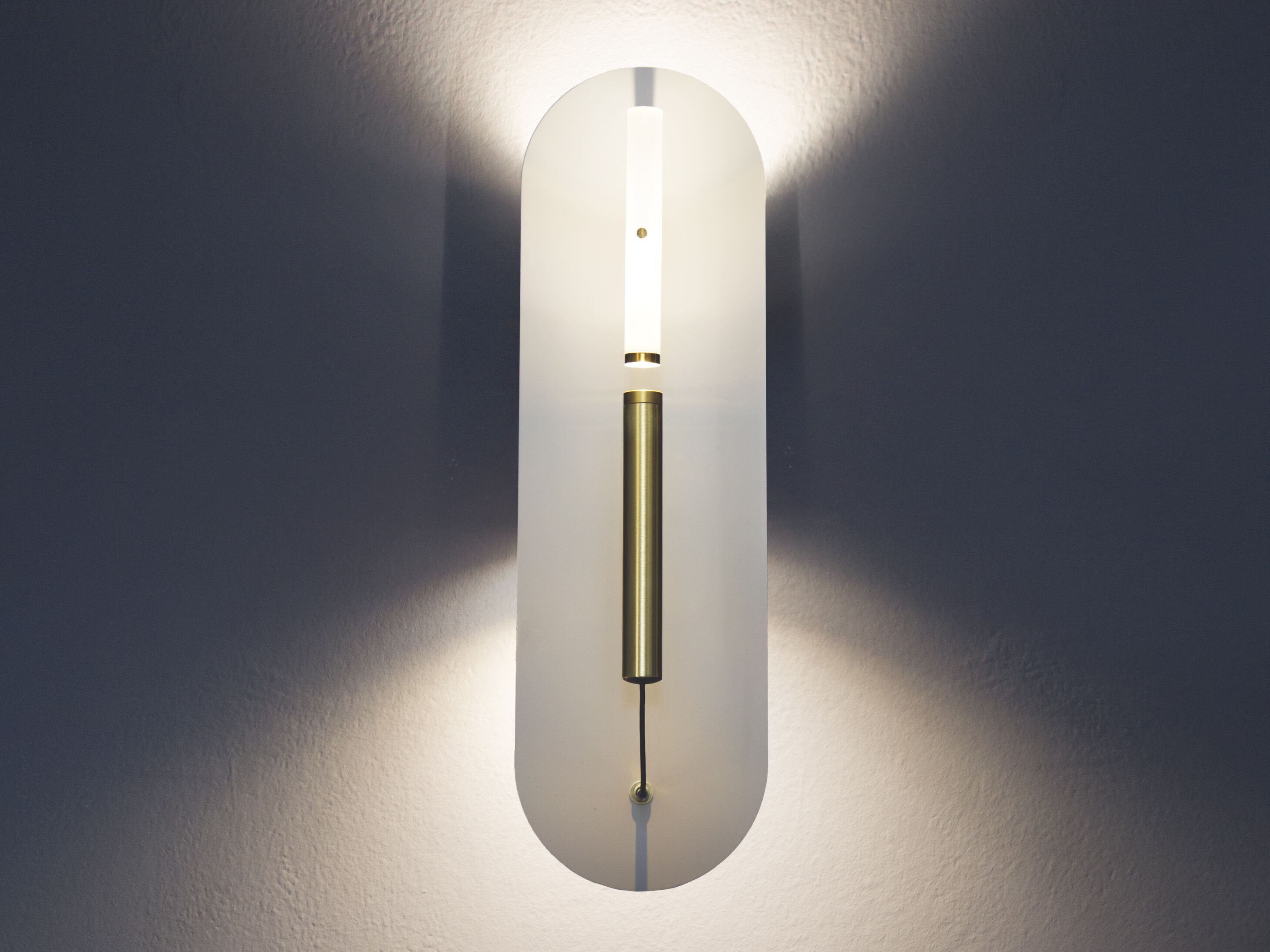 EQUILIBRIO Wall lamp By OliveLab | design Giulia Liverani