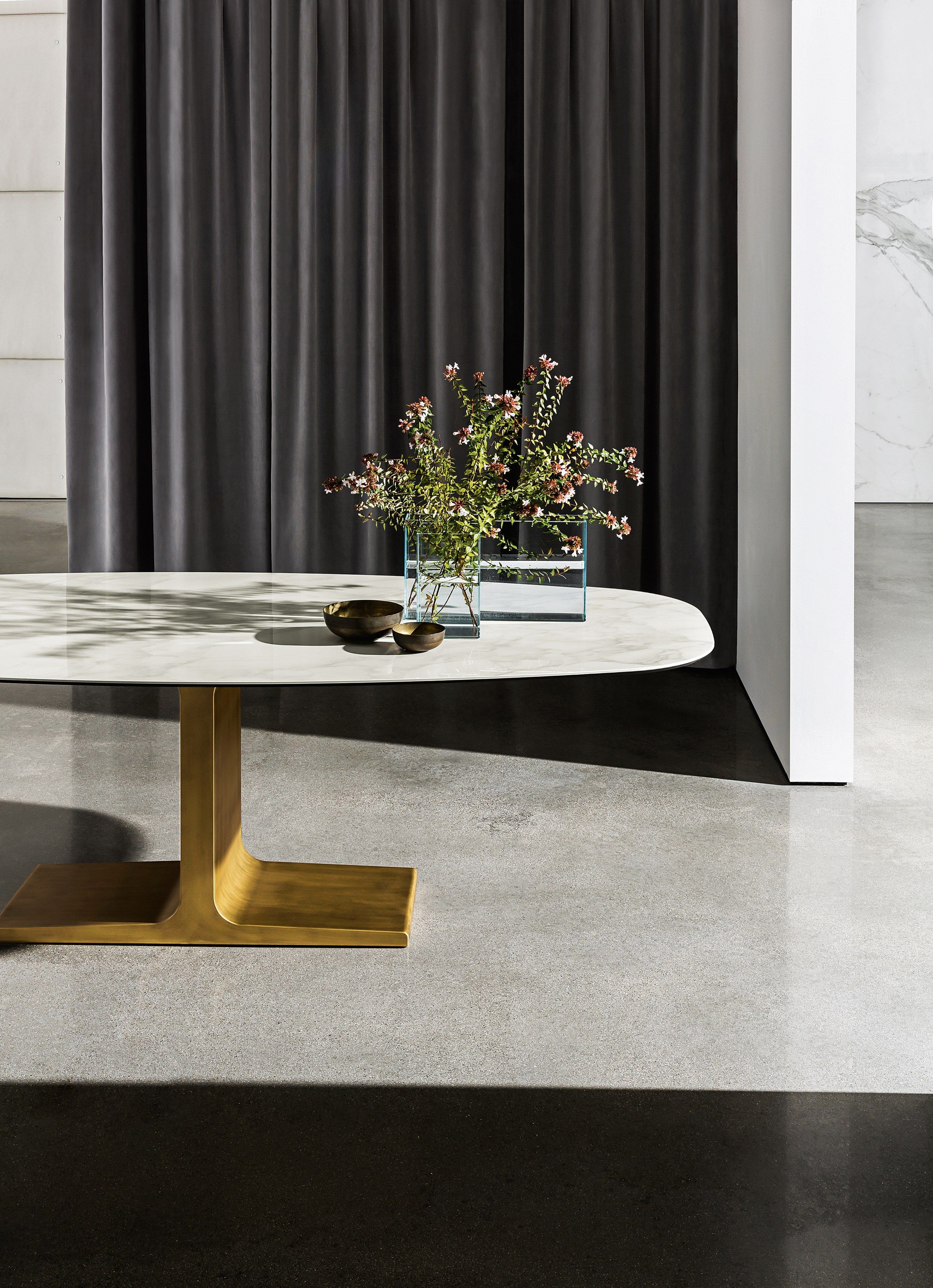 Ceramic table PALACE SHAPED Palace Collection By Sovet italia design ...