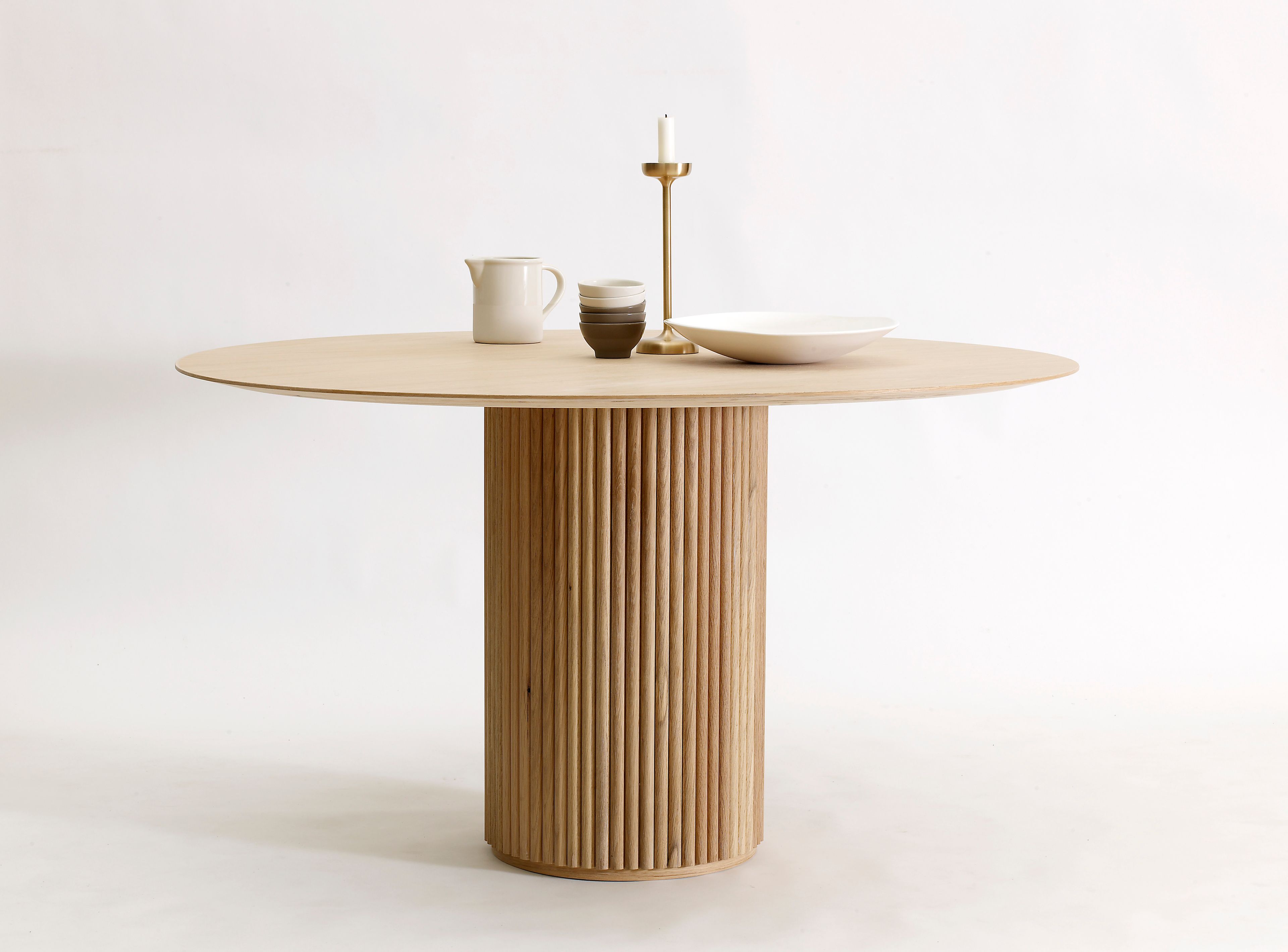 PALAIS ROYAL Round oak table By ASPLUND | design Anya Sebton, Eva Lilja ...