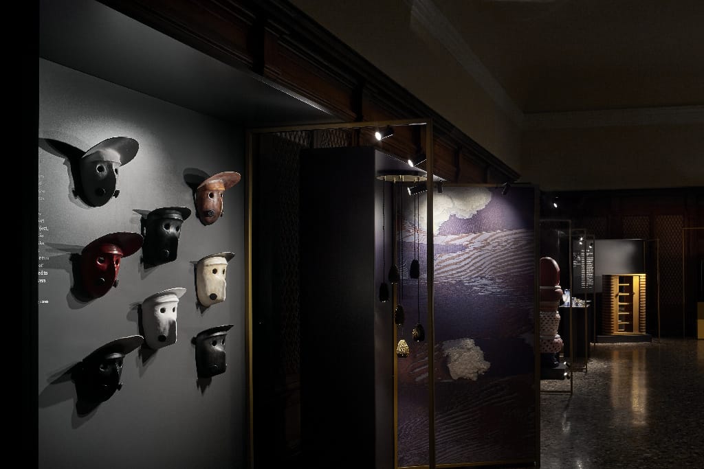 PALCO LOW VOLTAGE LED die cast aluminium track-Light By iGuzzini ...