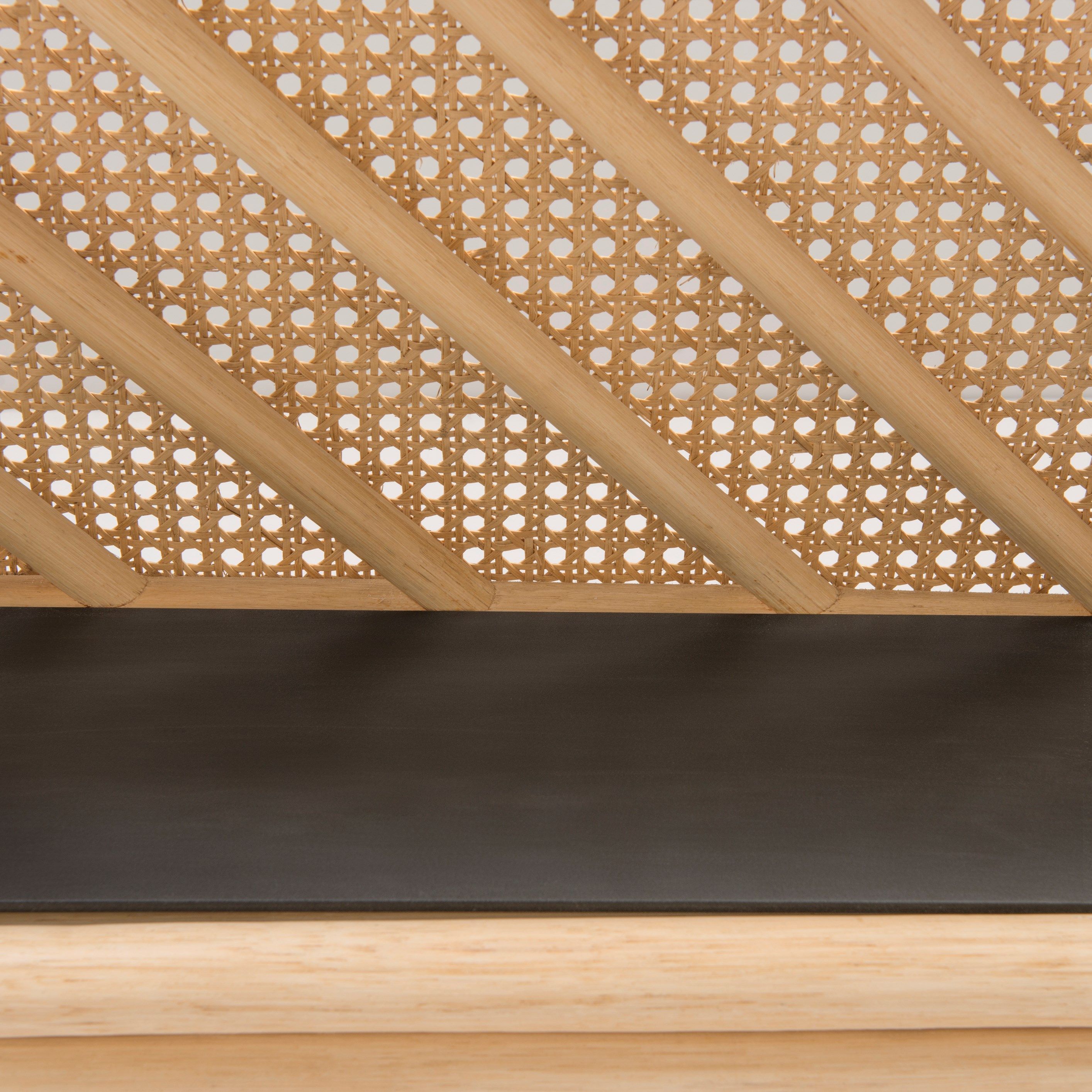 PANÔ | Hallway unit By Orchid Edition design At-Once