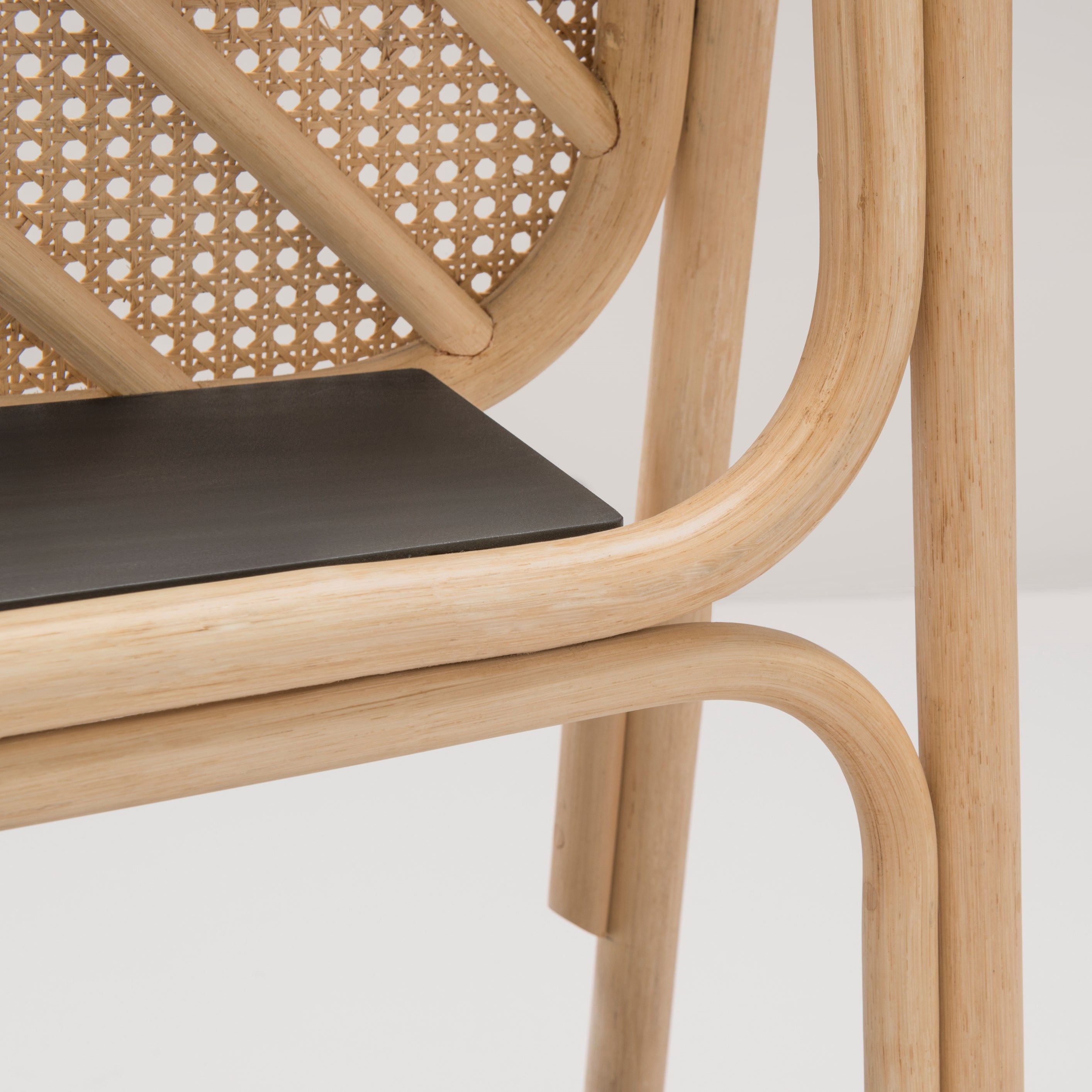 PANÔ | Hallway unit By Orchid Edition design At-Once