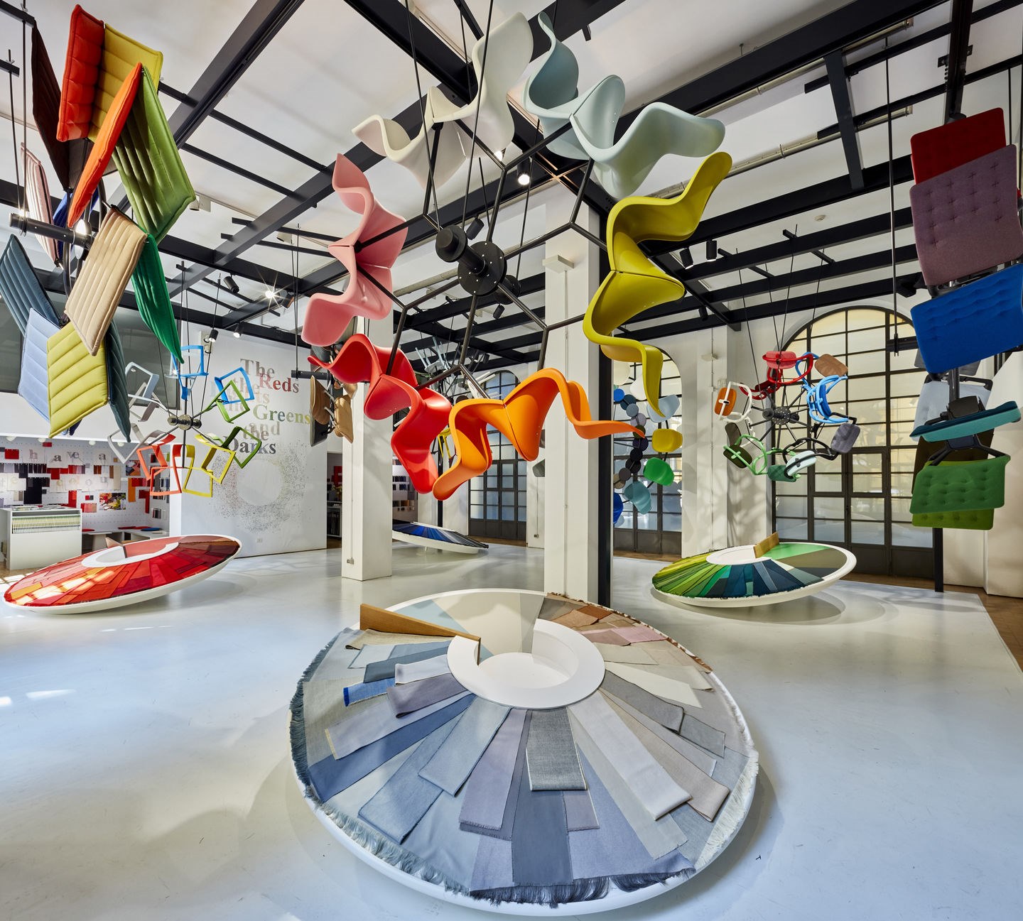 PANTON CHAIR Polypropylene chair By Vitra | design Verner Panton
