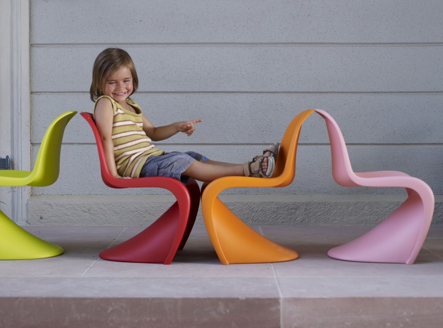 PANTON JUNIOR Polypropylene kids chair By Vitra | design Verner Panton