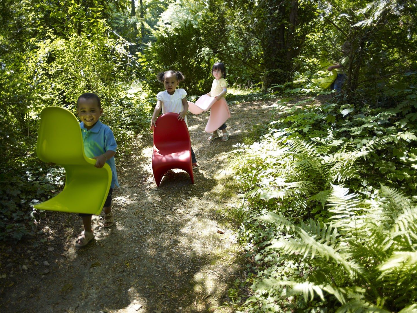 PANTON JUNIOR Polypropylene kids chair By Vitra | design Verner Panton