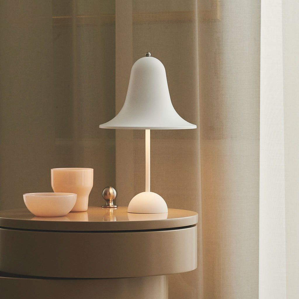 PANTOP PORTABLE LED cordless table lamp By Verpan | design Verner Panton