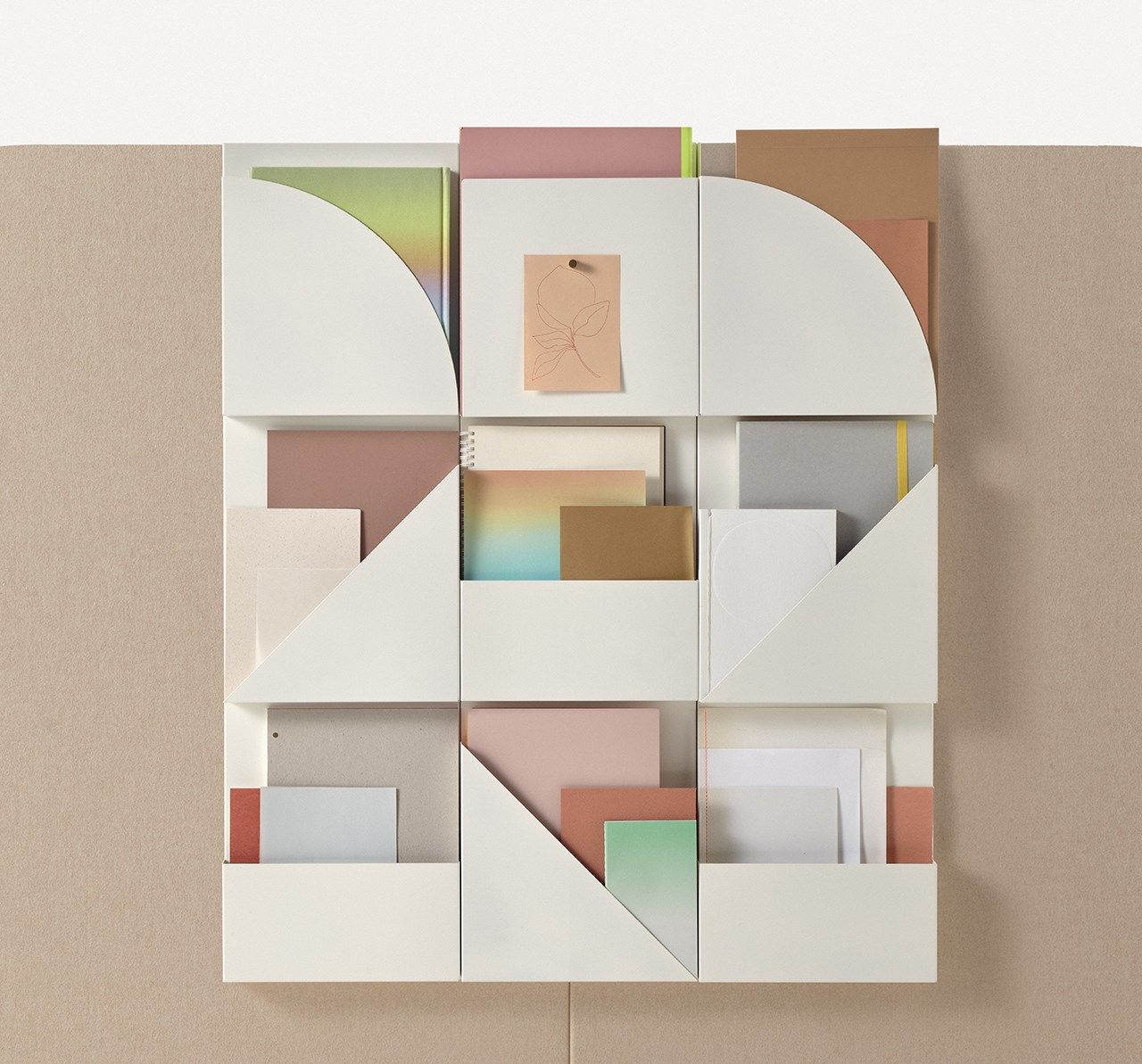 PARAVAN MOOD | Magazine rack By arper design Lievore Altherr