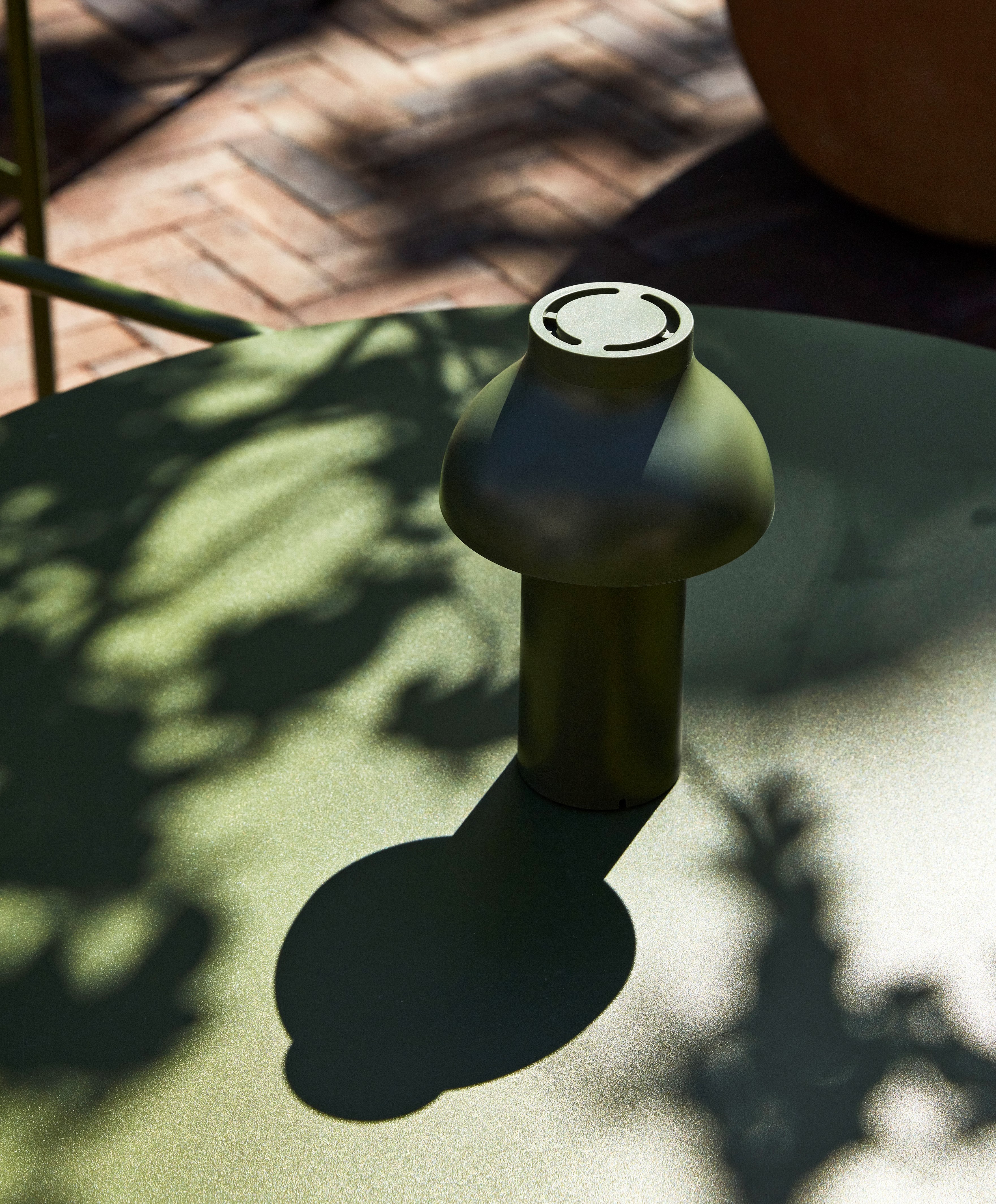 PC | Cordless table lamp By Hay design Pierre Charpin