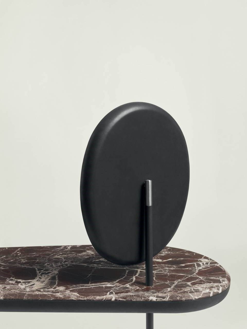 PEBBLE | Scrittoio By Living Divani design Lanzavecchia + Wai