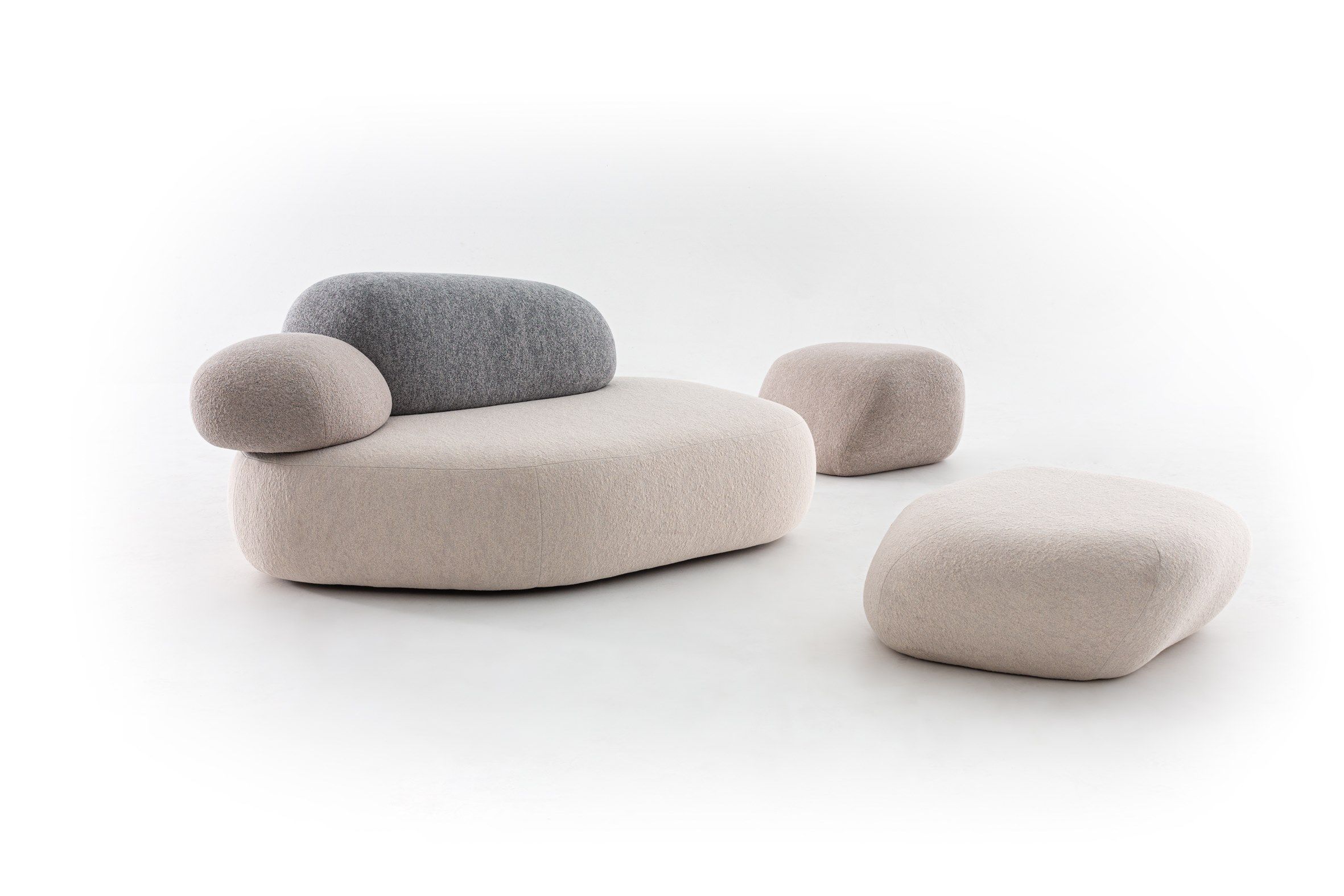 PEBBLE RUBBLE Sofá By Moroso | design FRONT