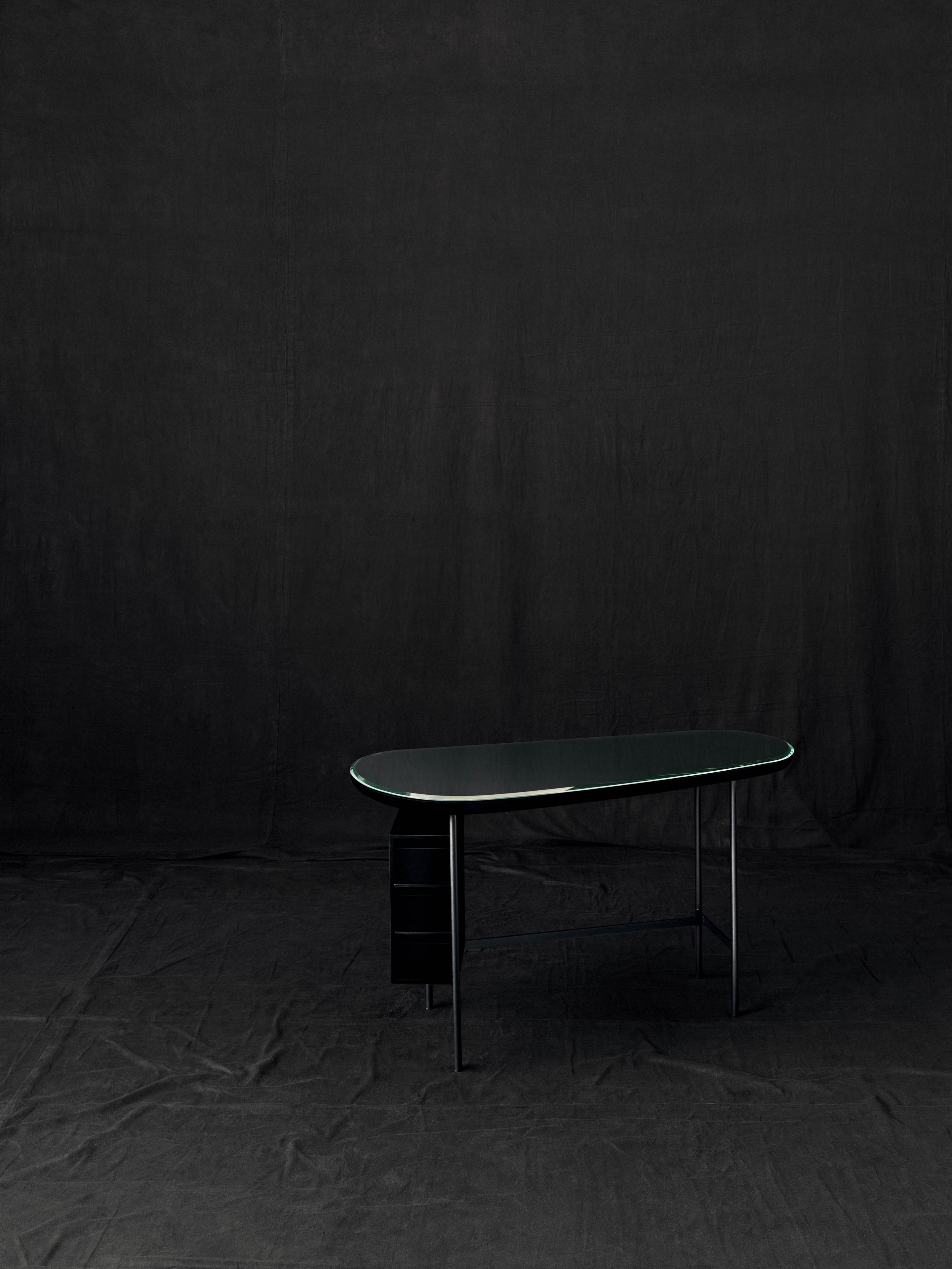 PEBBLE | Secretary desk By Living Divani design Lanzavecchia + Wai