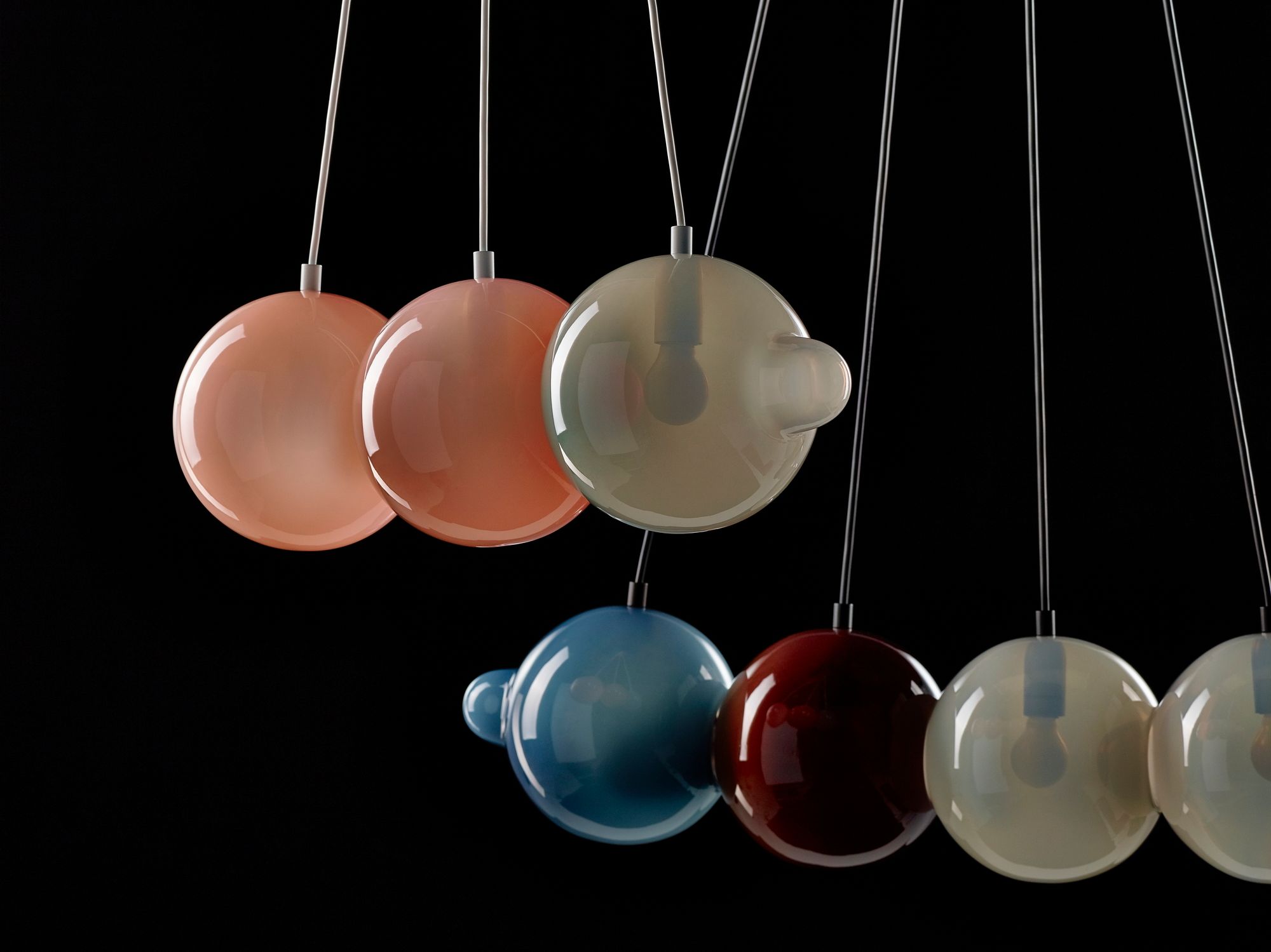 Crystal pendant lamp PENDULUM By bomma design Studio deFORM