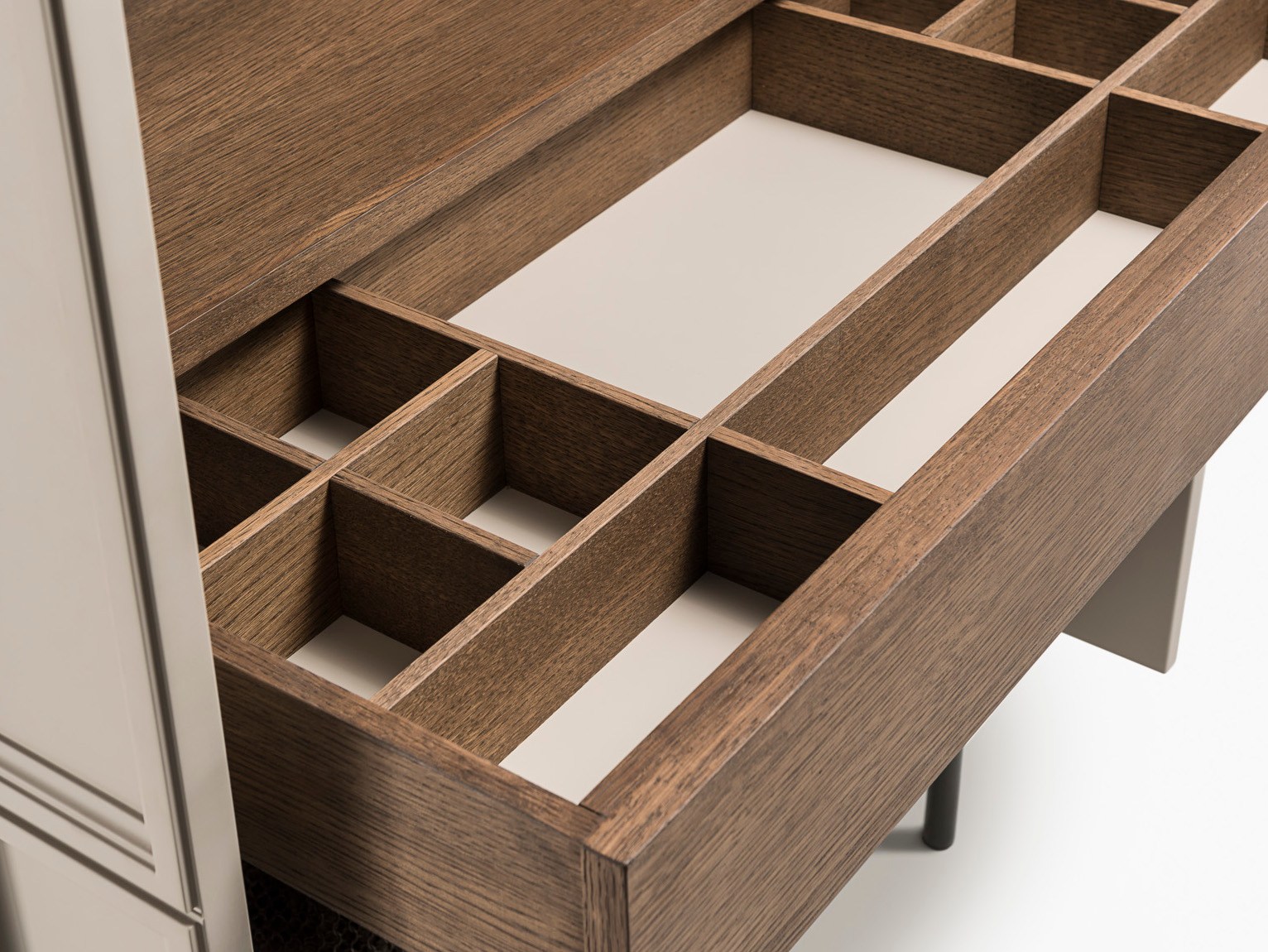 PENINSULA | Bar cabinet By L'Origine