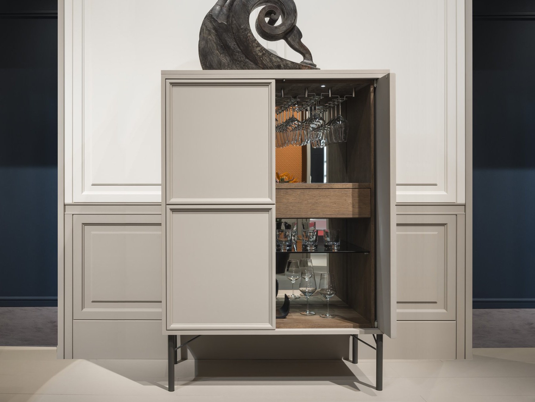 PENINSULA | Bar cabinet By L'Origine