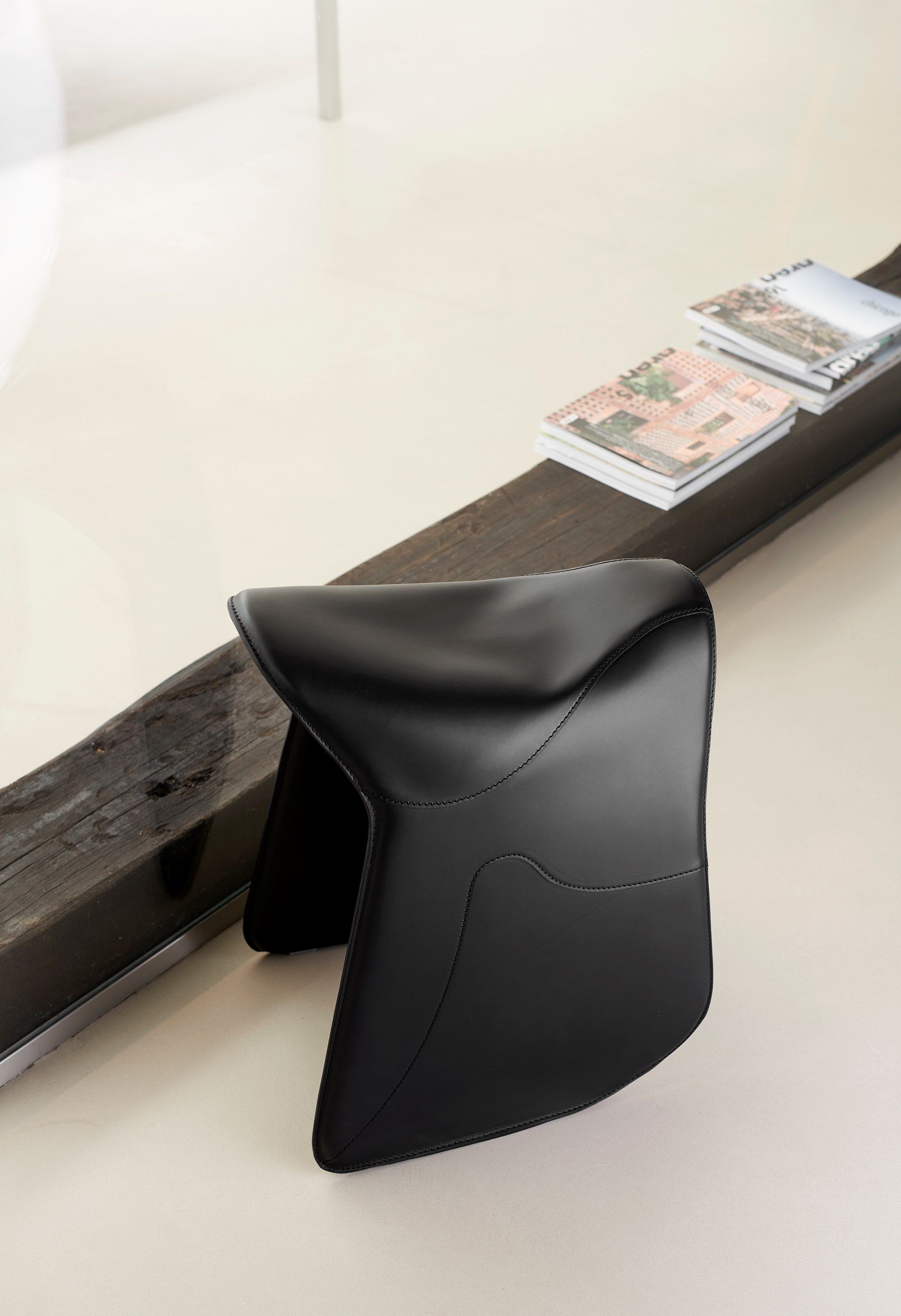 PEPE Stool By Opinion Ciatti