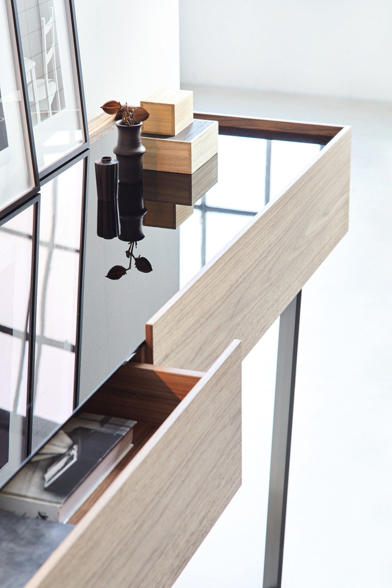 PERO | Console table Pero Collection By more design Gil Coste