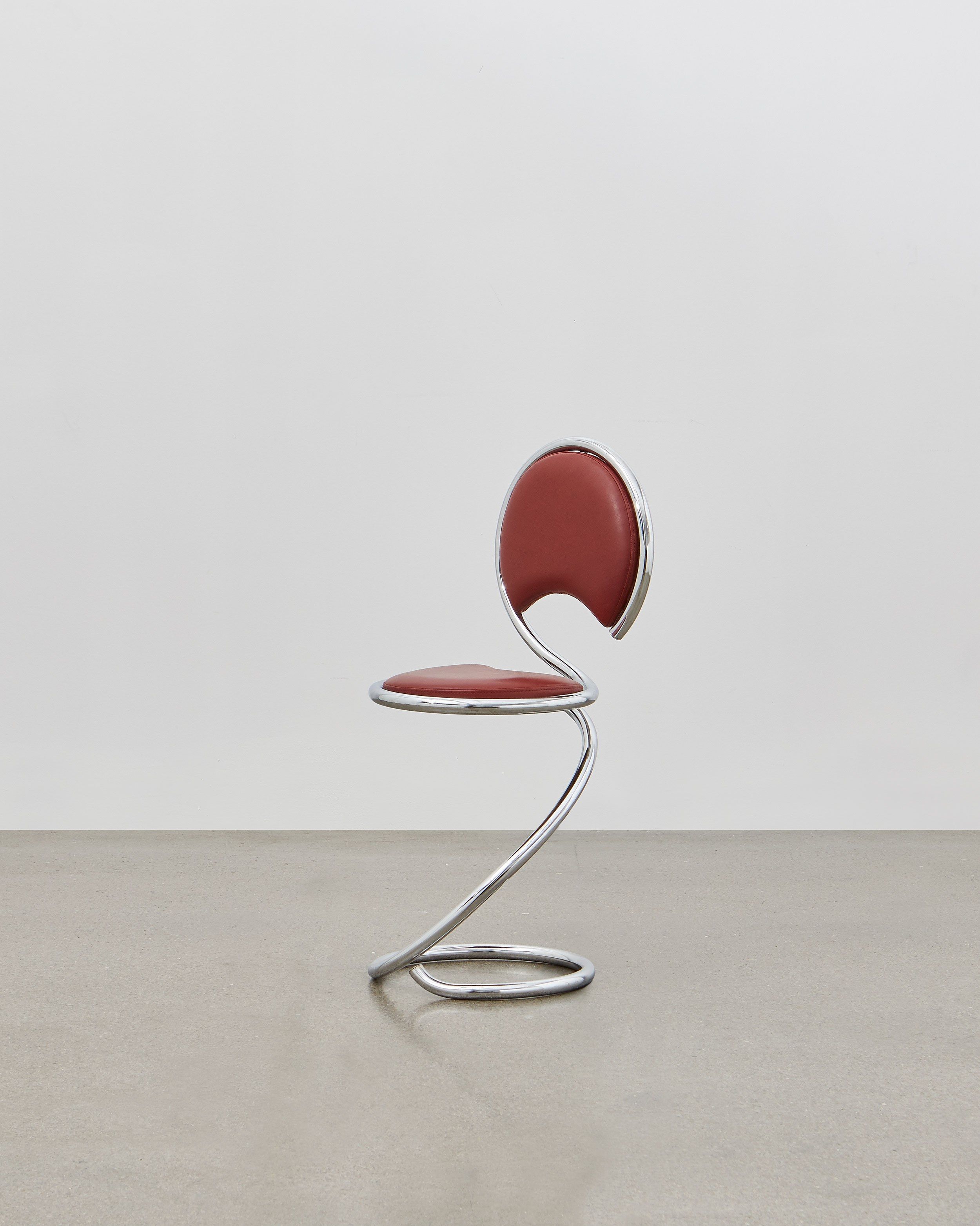 PH SNAKE CHAIR | Leather chair By PH Furniture & Pianos design Poul ...