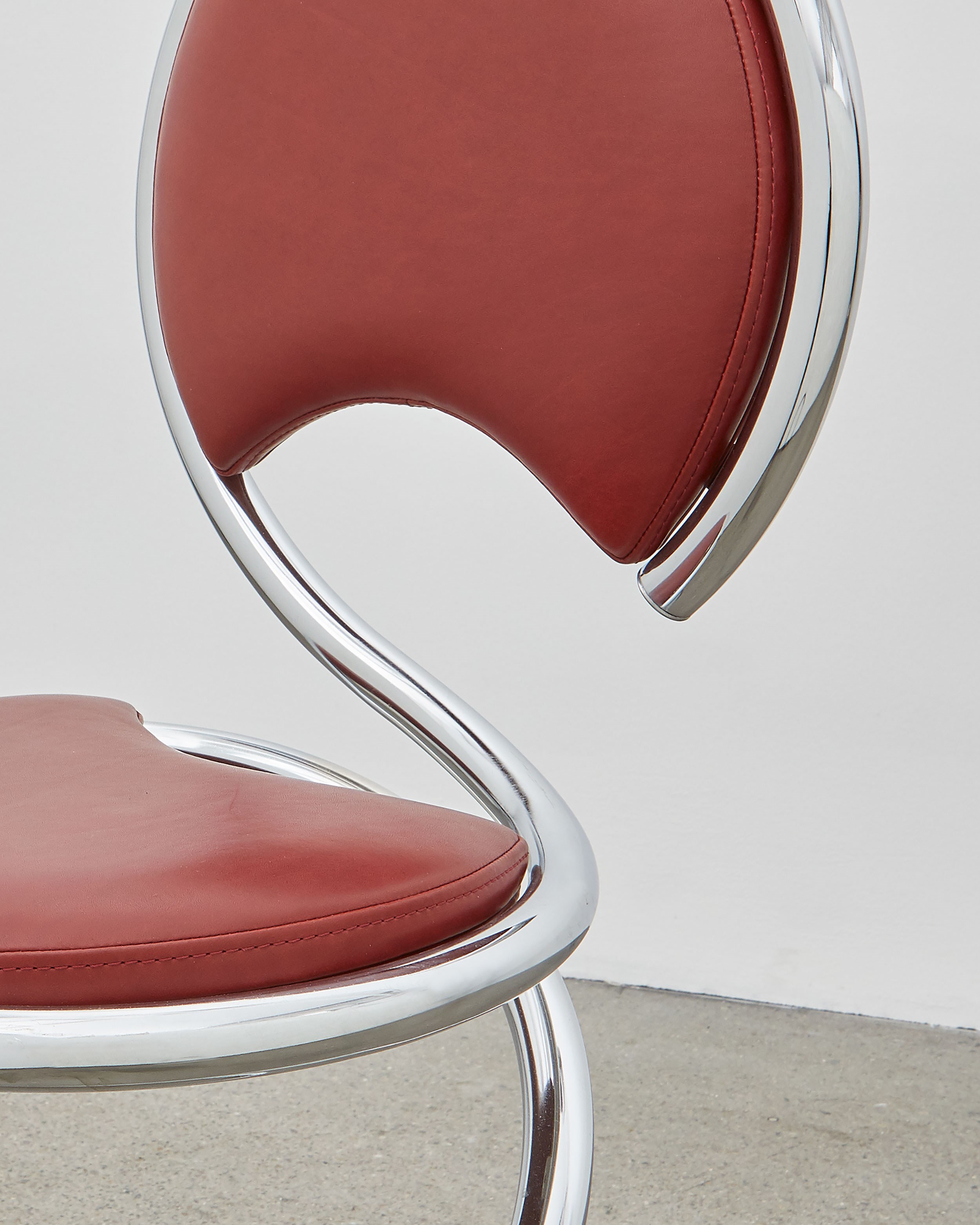 PH SNAKE CHAIR | Leather chair By PH Furniture & Pianos design Poul ...