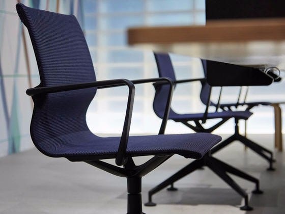 PHYSIX CONFERENCE Training chair with armrests By Vitra | design ...