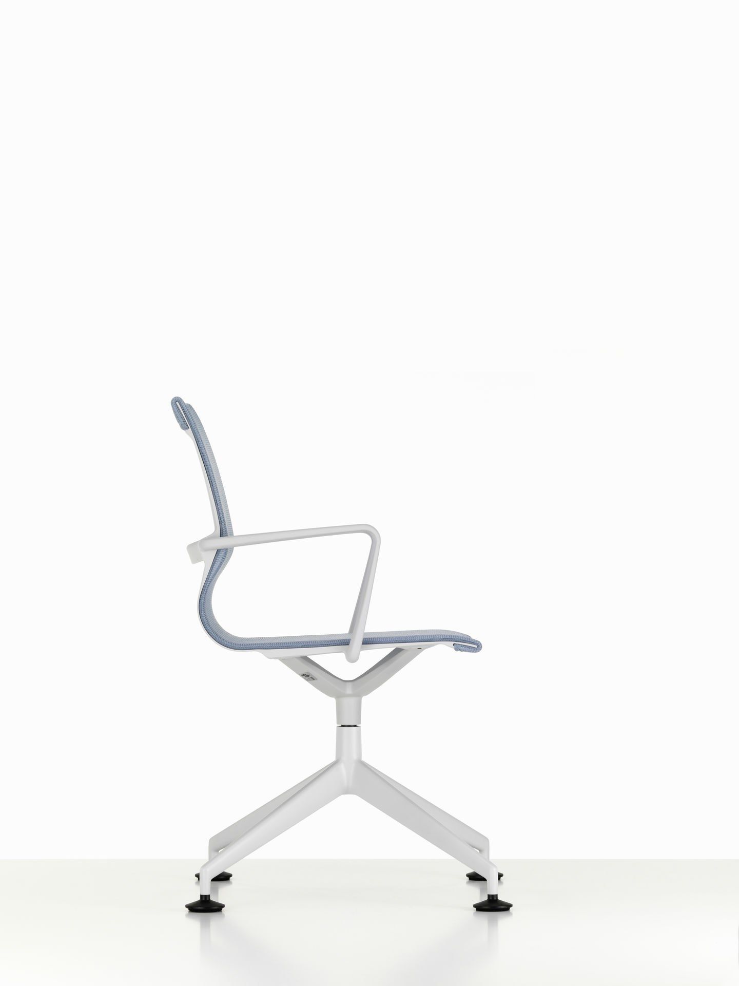 PHYSIX CONFERENCE Training chair with armrests By Vitra | design ...