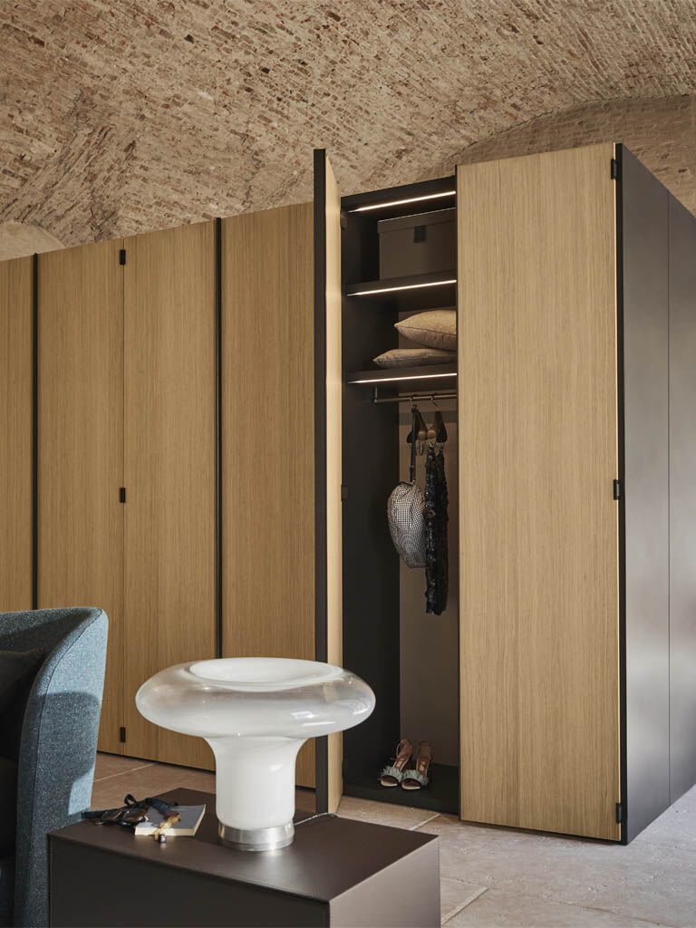 AMALFI Sectional wooden wardrobe By Pianca