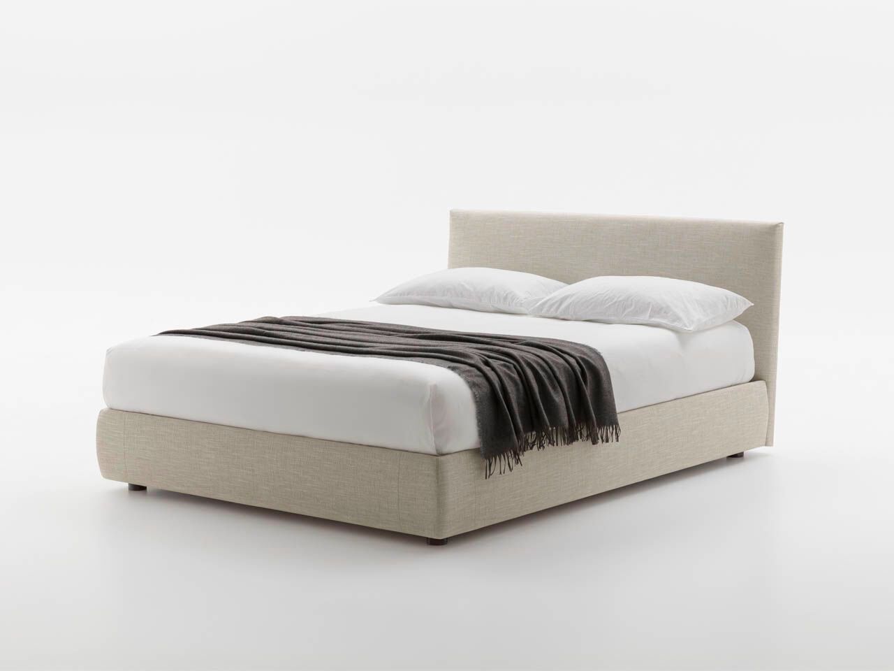 BETA UP Bed By PIANCA
