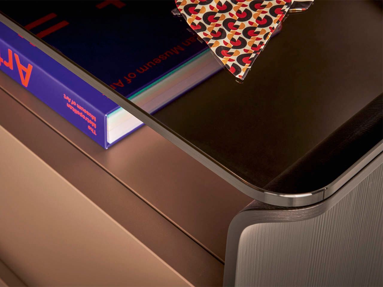 NOTA Bedside table By Pianca | design Philippe Tabet