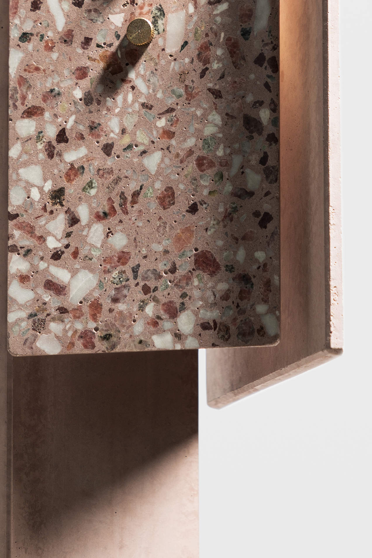 PIECE Pendant lamp By Bentu Design
