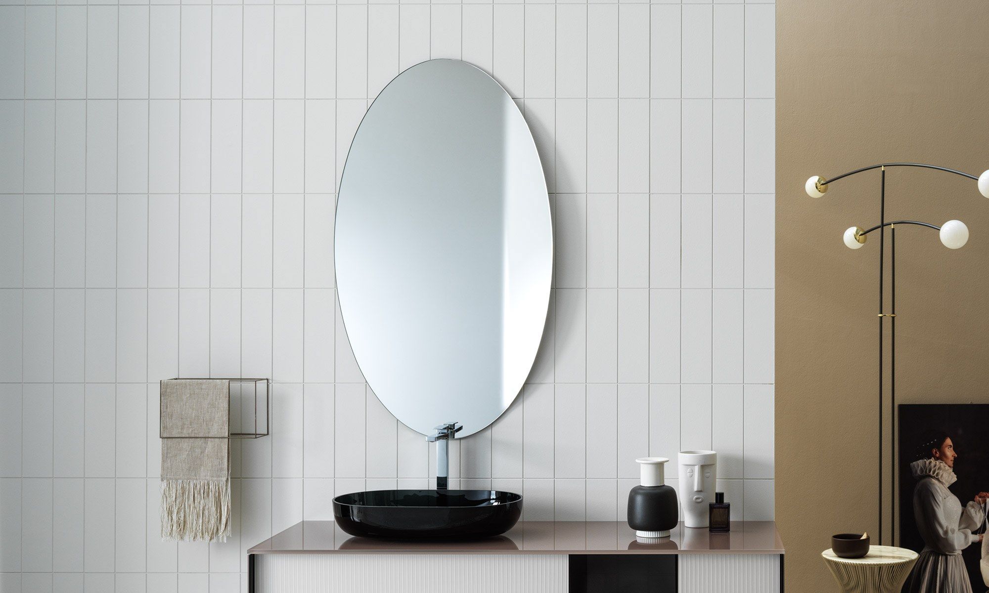PIEGAMI | Oval mirror By ARTELINEA
