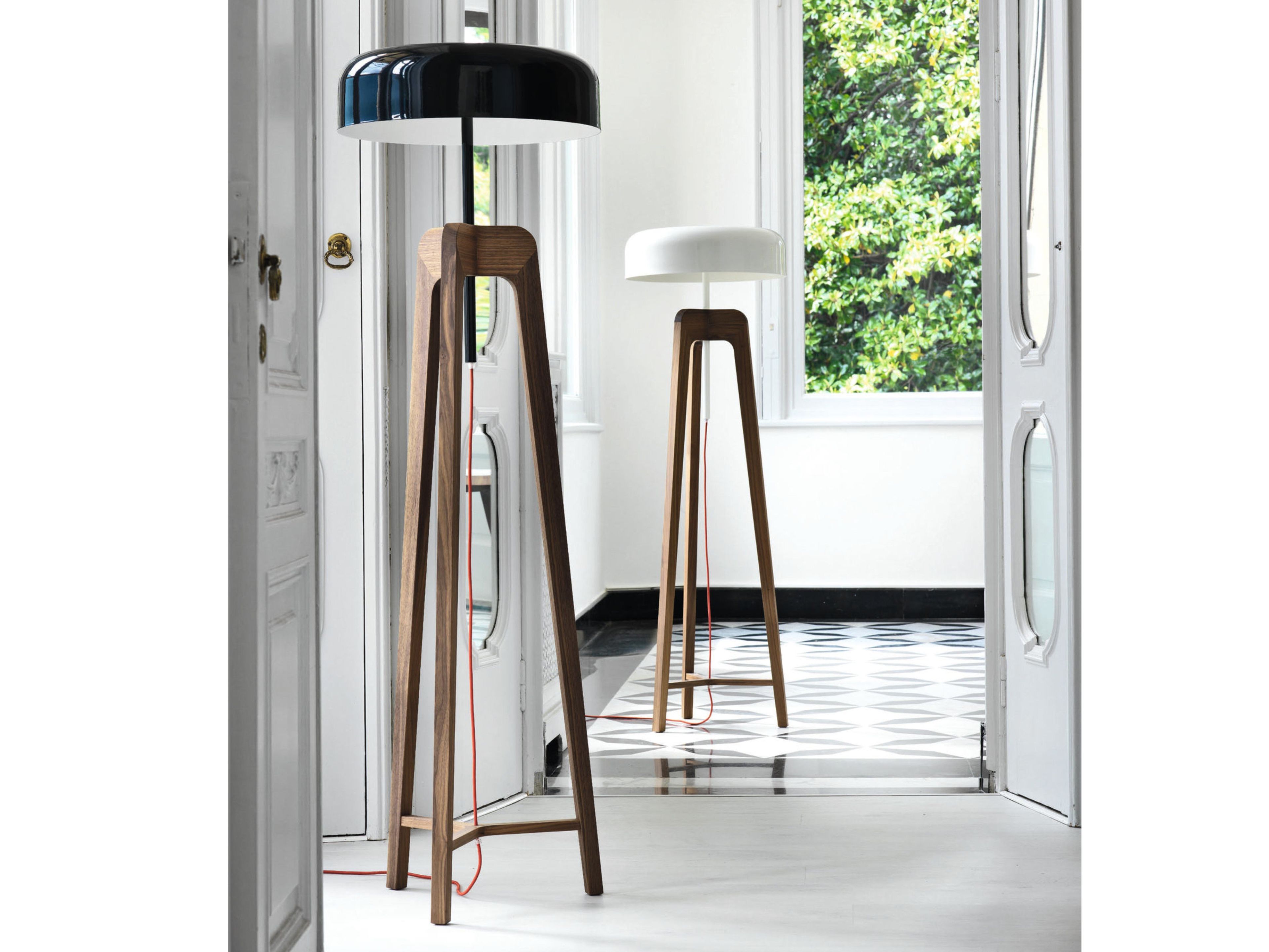 PILEO | Floor lamp Walnut floor lamp By Porada | design Sovrappensiero