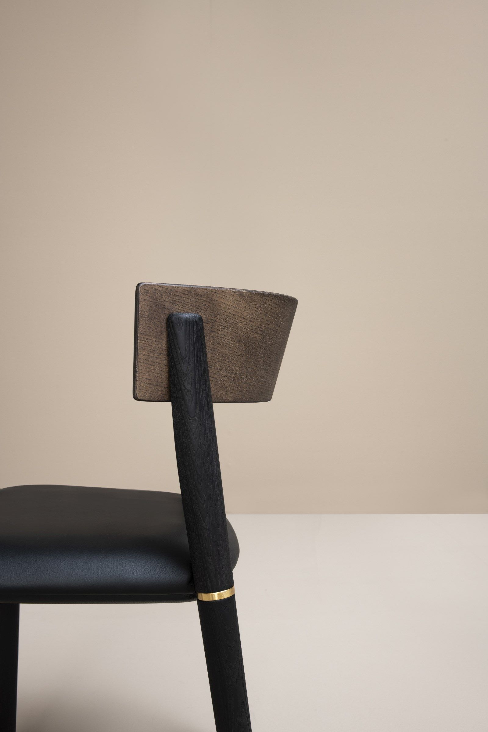 PIPE | CONTRACT | Leather chair PIPE | Contract Collection By PIAVAL ...