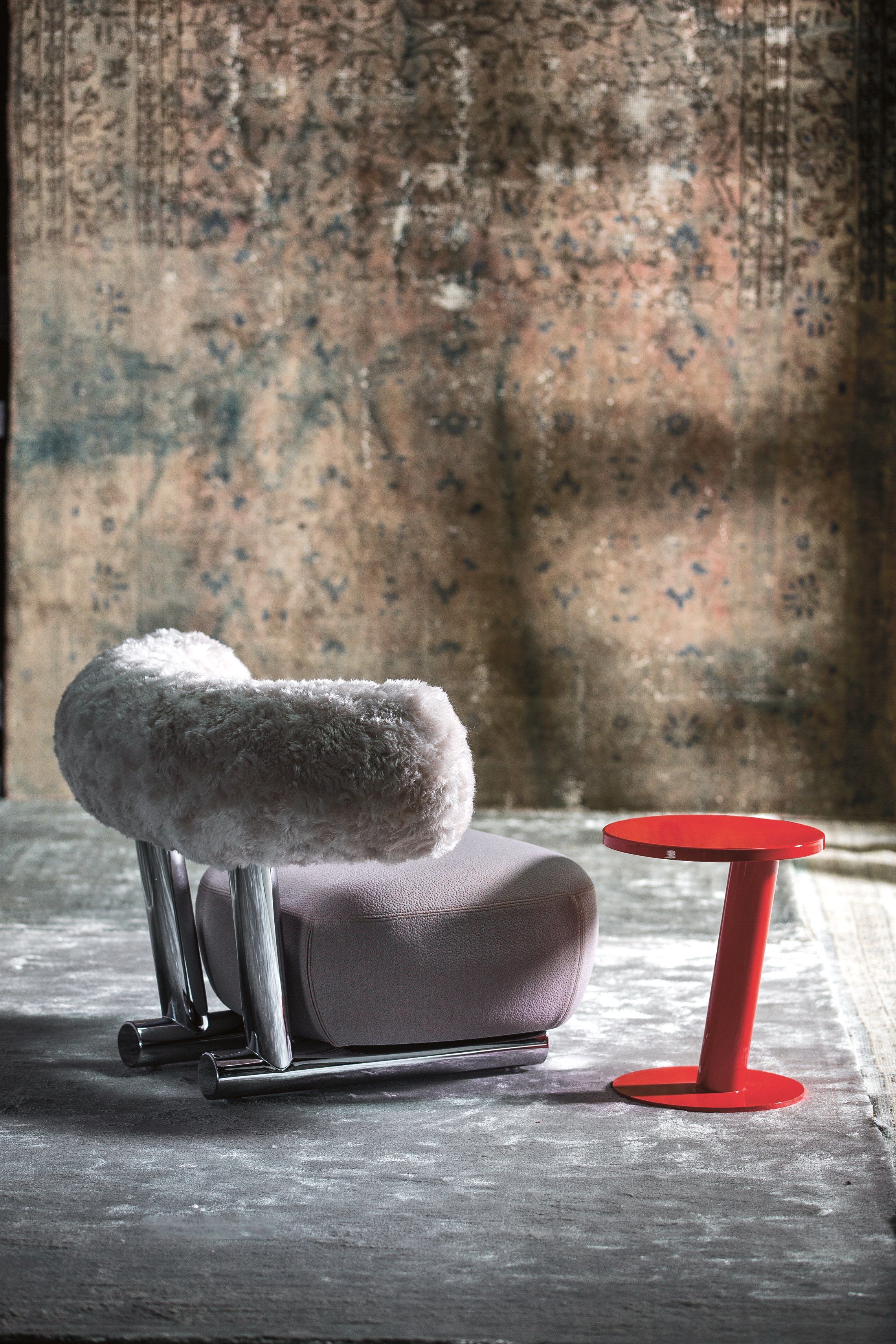 PIPE Round steel side table By Moroso | design Sebastian Herkner