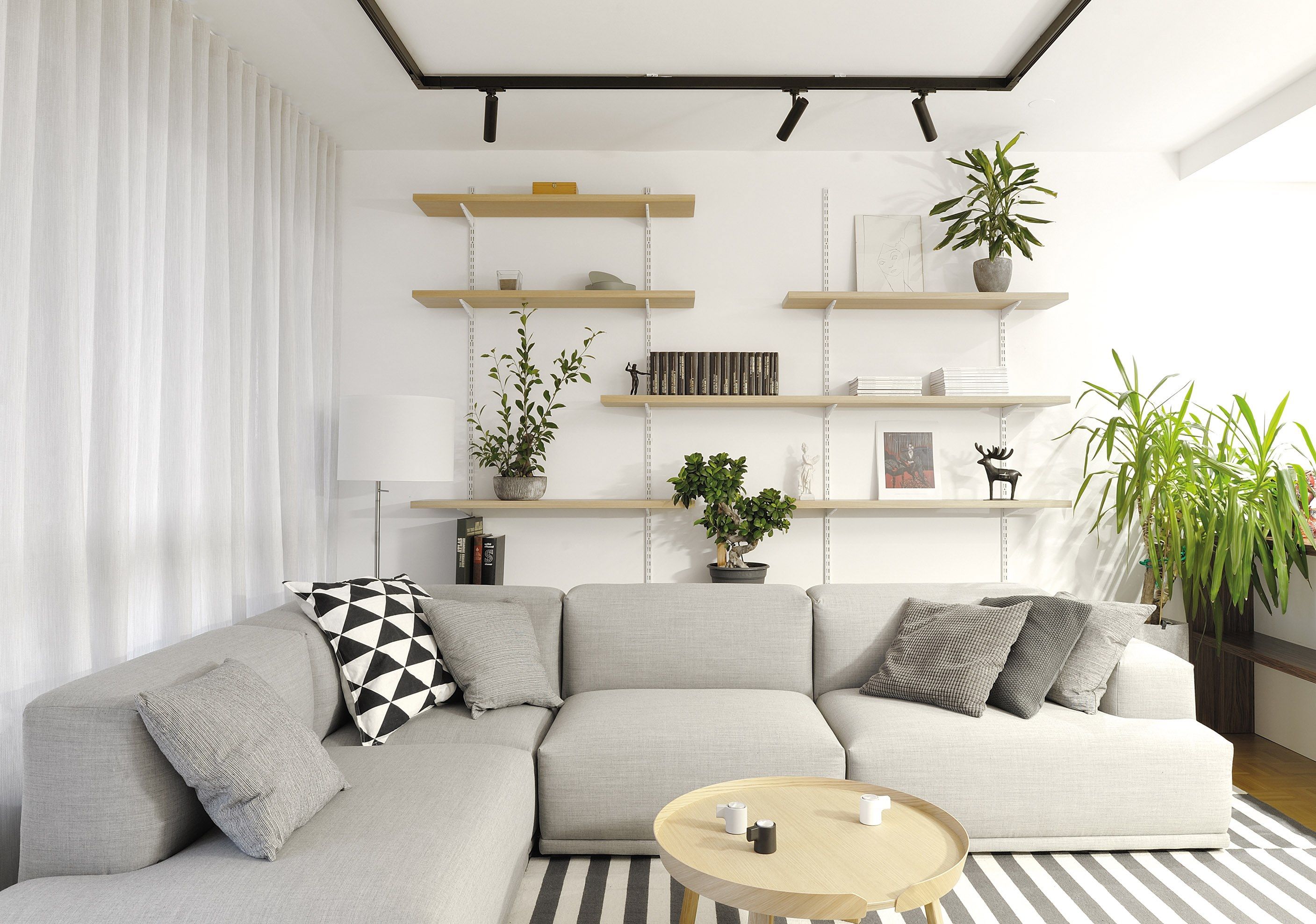 PIPES T LED metal track-Light By Intra lighting | design Serge & Robert ...