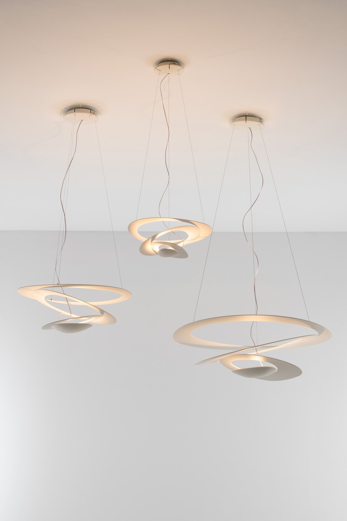 PIRCE MICRO | Pendant lamp Pirce Collection By Artemide design Giuseppe ...
