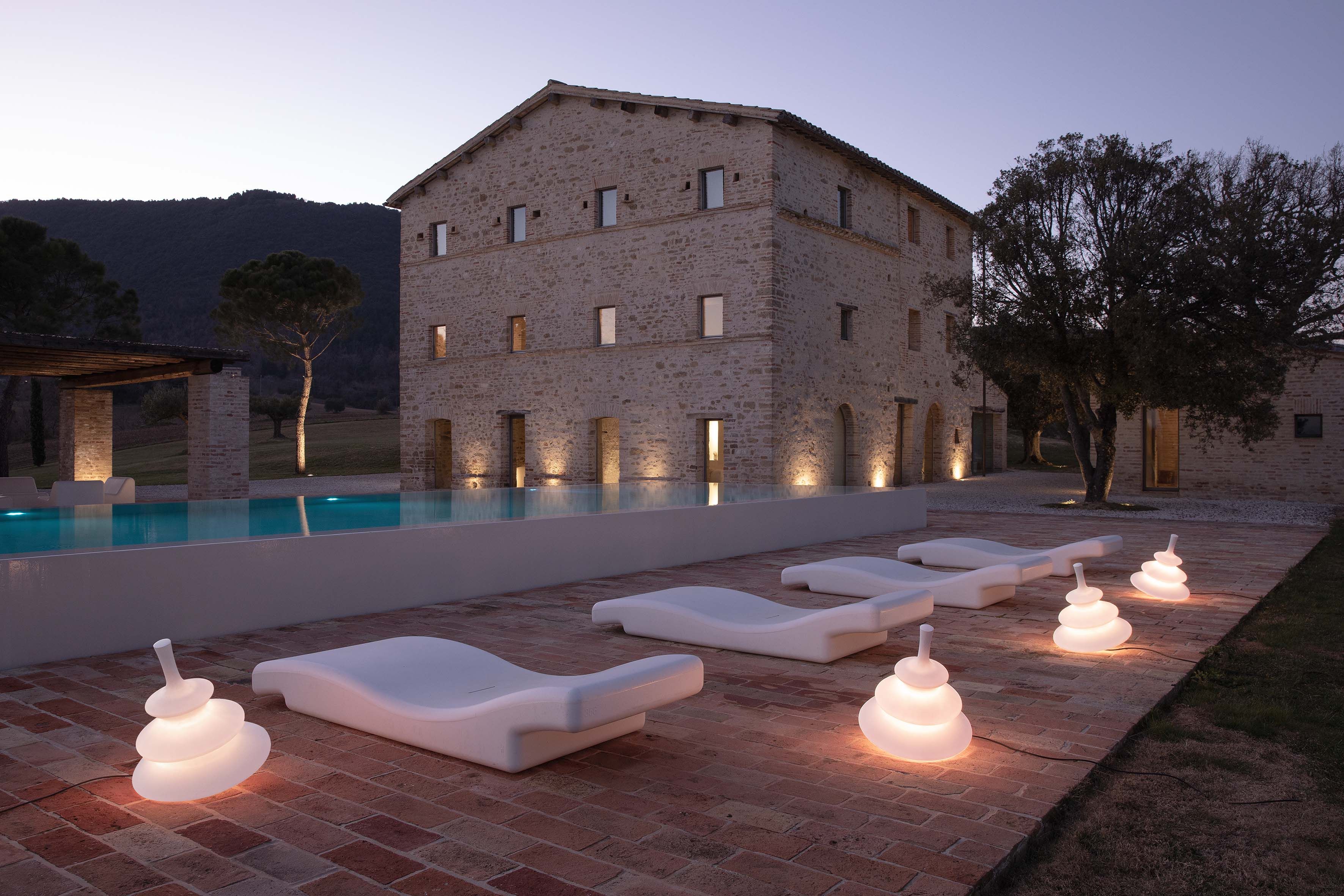 Resin floor lamp PIRLA Pirla Collection By Karman design Bizzarri ...